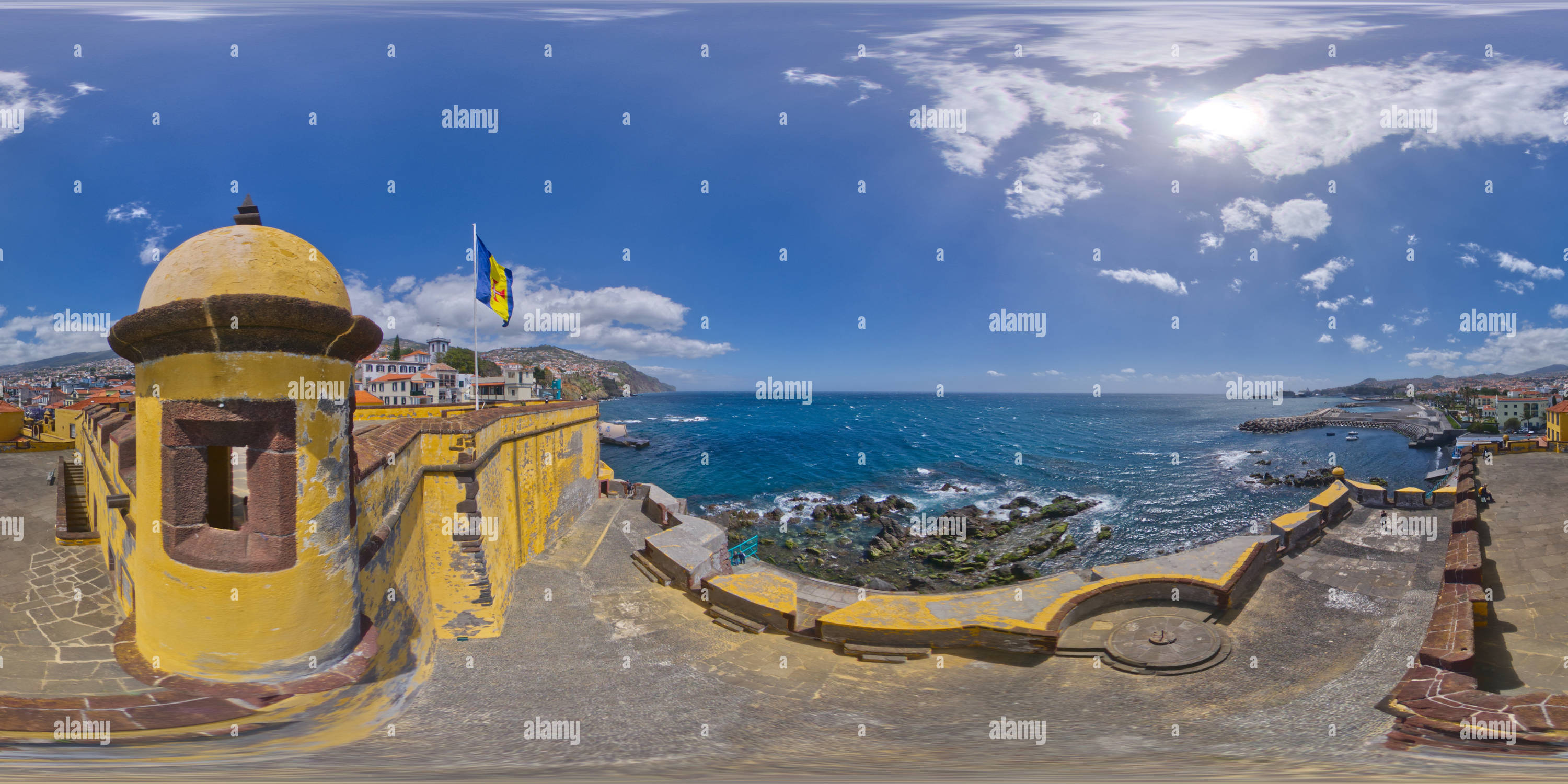 360° view of Funchal - Forte de São Tiago - Alamy