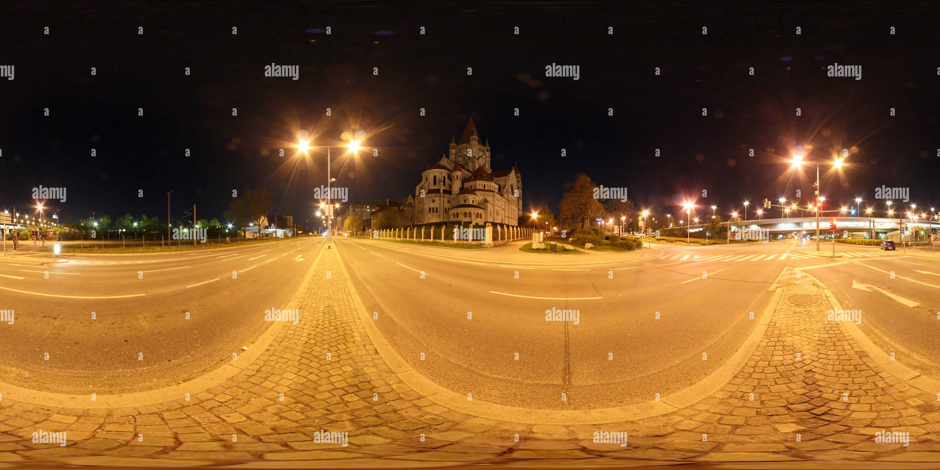 360° view of St. Francis of Assisi Church - By Night - Alamy