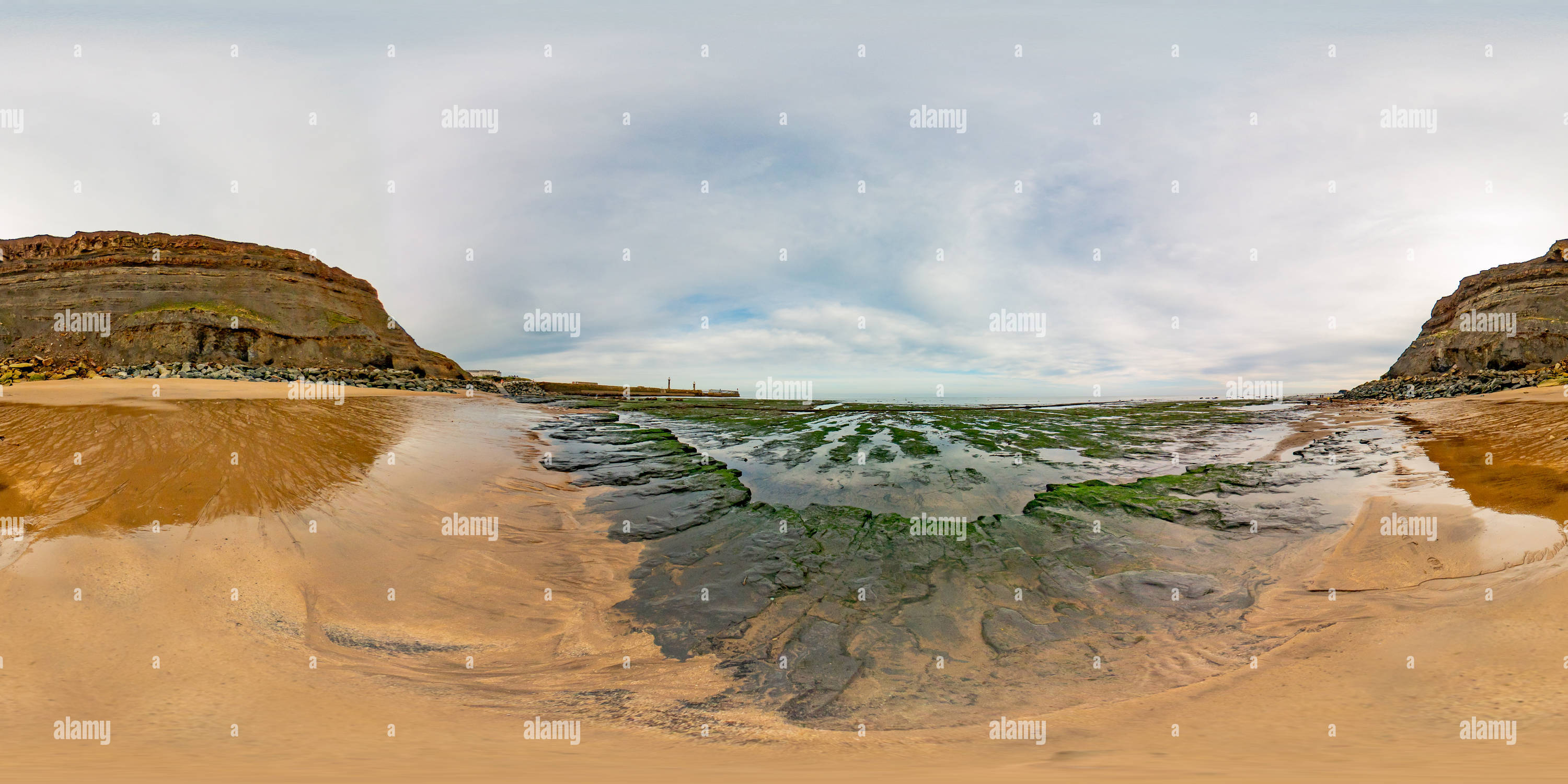 360° view of Fossil hunting in the seaside town of Whitby, North ...