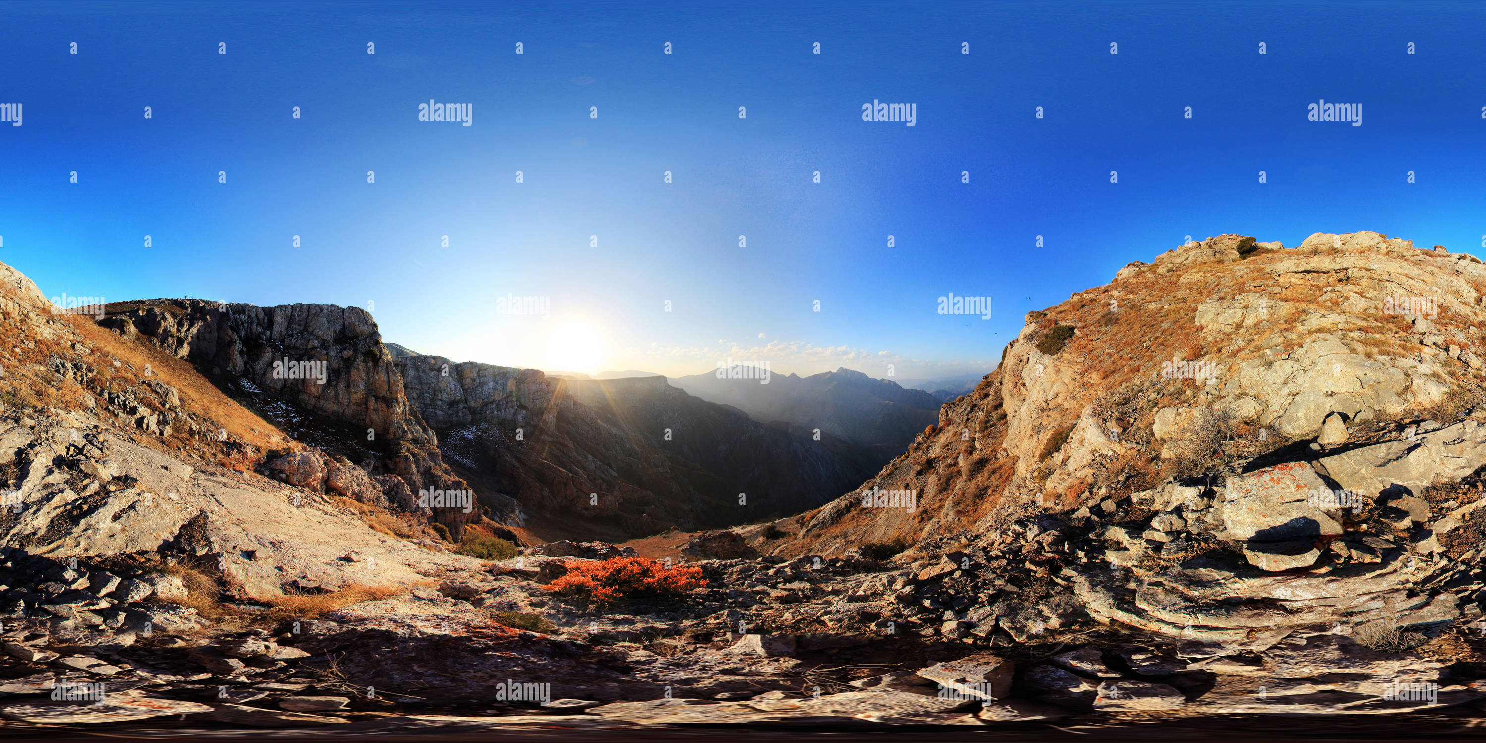 360° view of View of the Big Chimgan from plateau Pulatkhan - Alamy