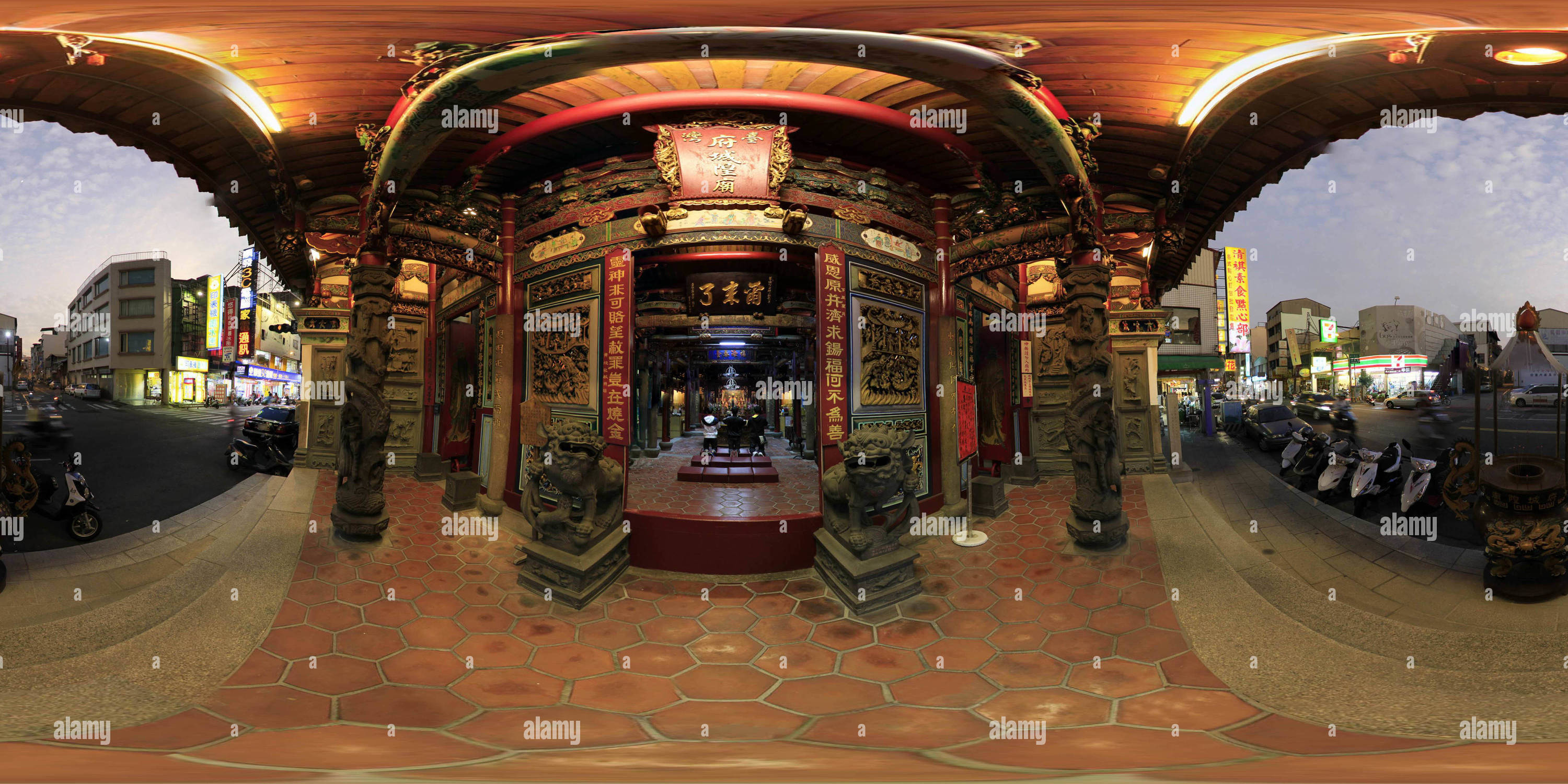 360° view of Tainan City-God Temple - Alamy