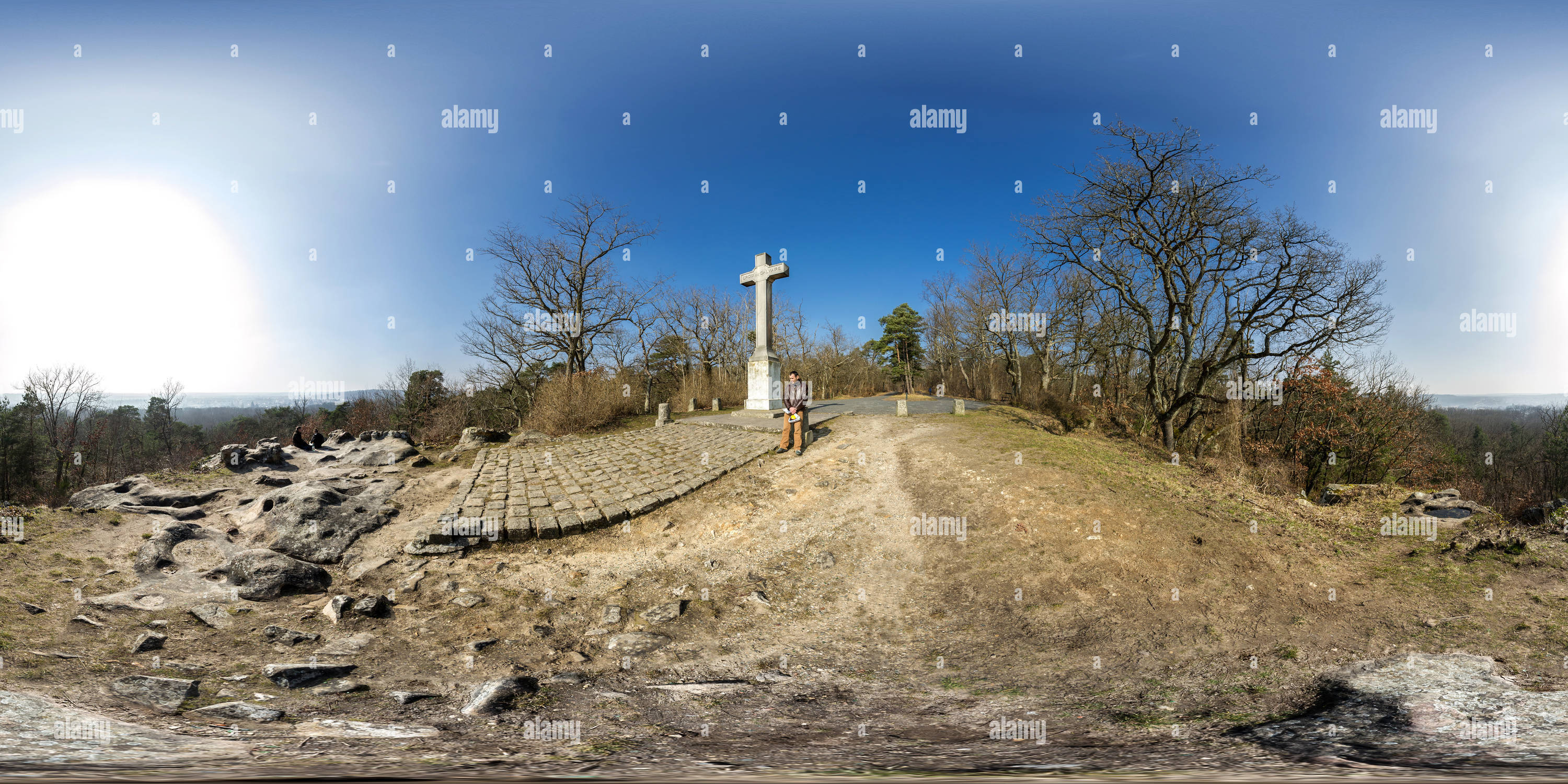 360° view of Fontainebleau croix du calvaire - Alamy