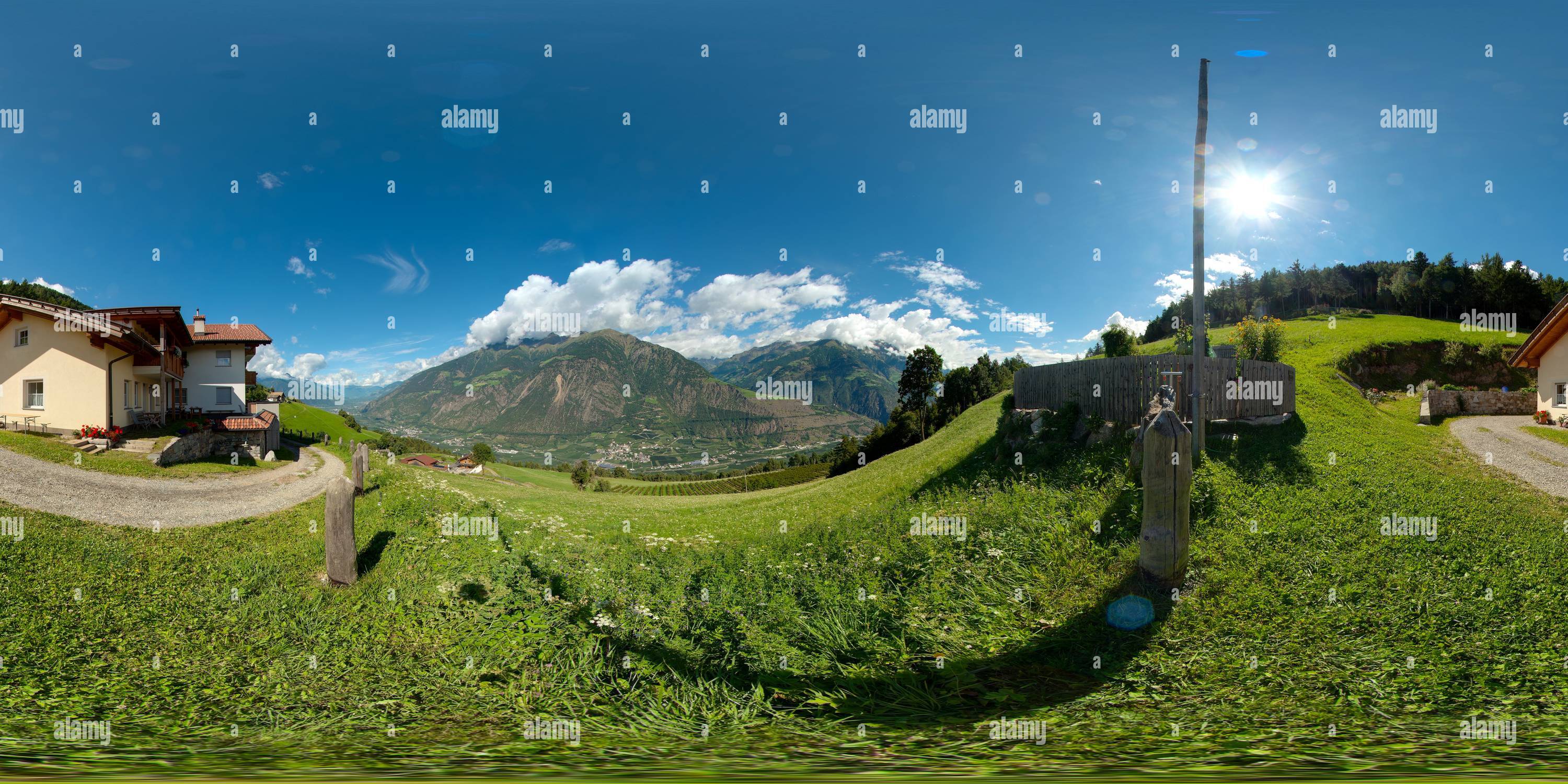 360° view of Vinschgau view from Tomberg - Lechenhof - Alamy
