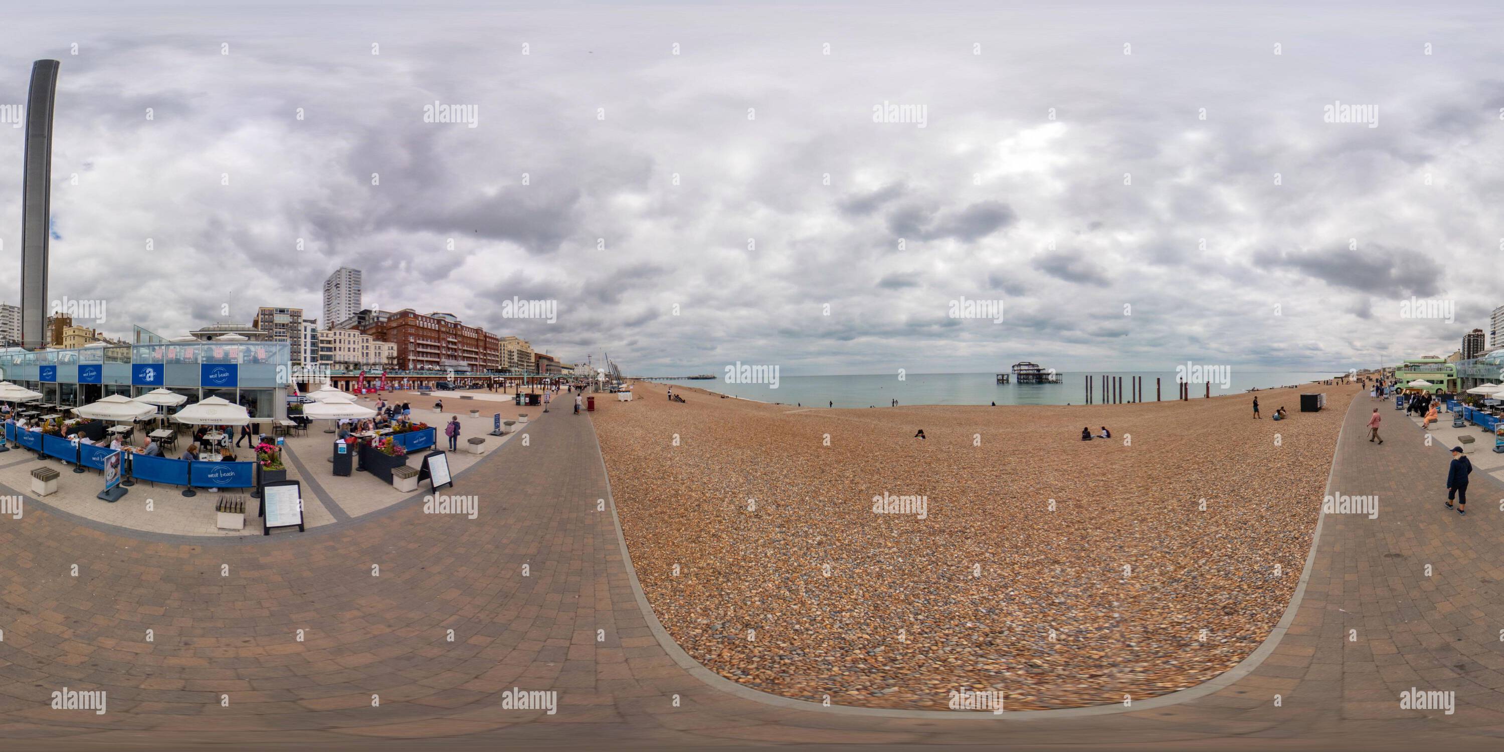 360° view of Summertime in Brighton Beach UK shot with 360 vr camera ...