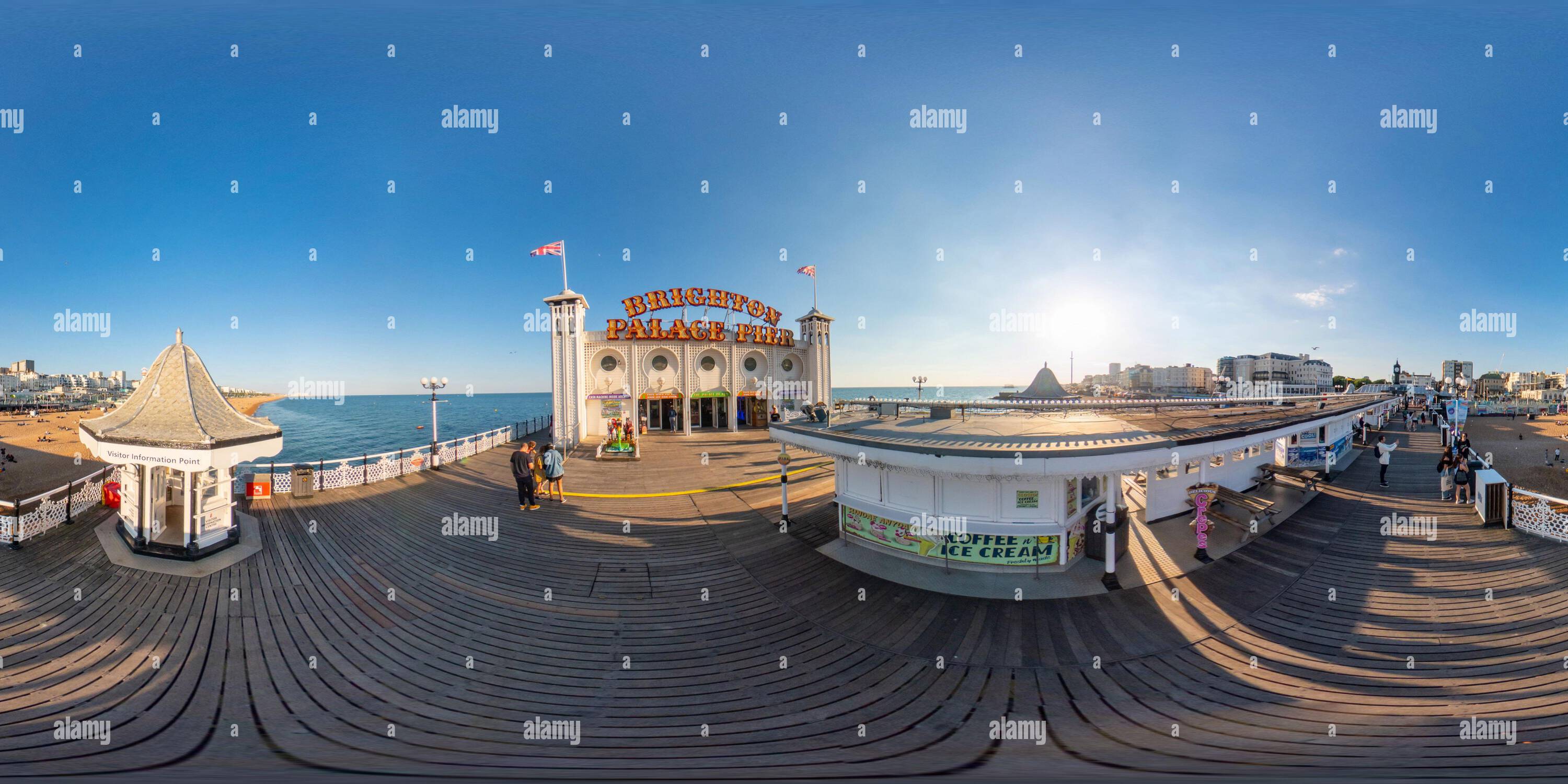 360° view of 360 photo Brighton Palace Pier UK - Alamy