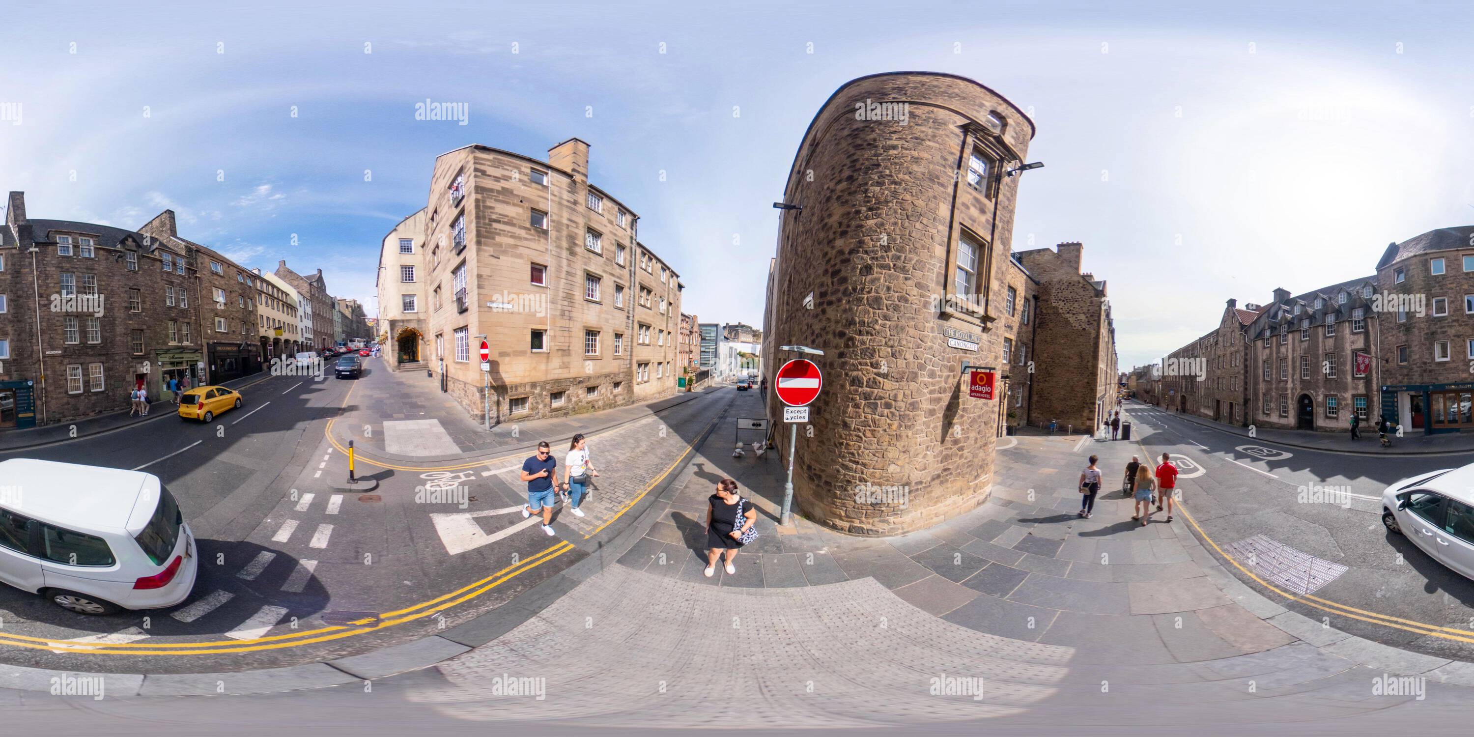360° view of 360 photo of The Royal Mile Edinburgh Scotland UK - Alamy