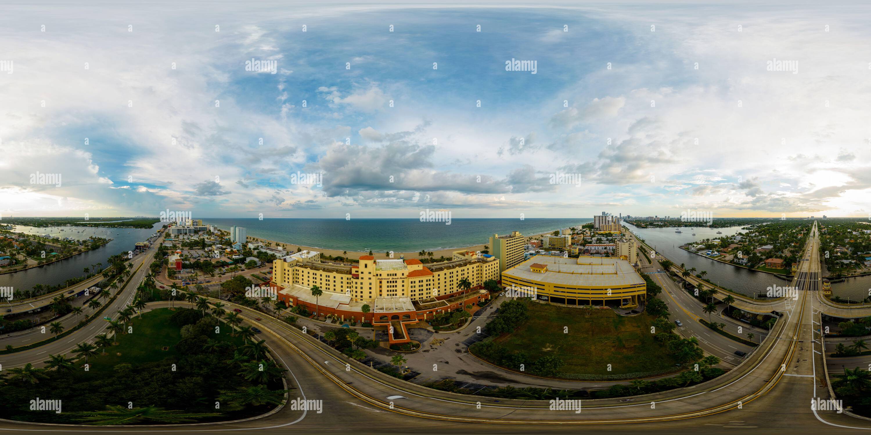 360° view of Hollywood, FL, USA - August 18, 2022: Aerial 360 panorama ...