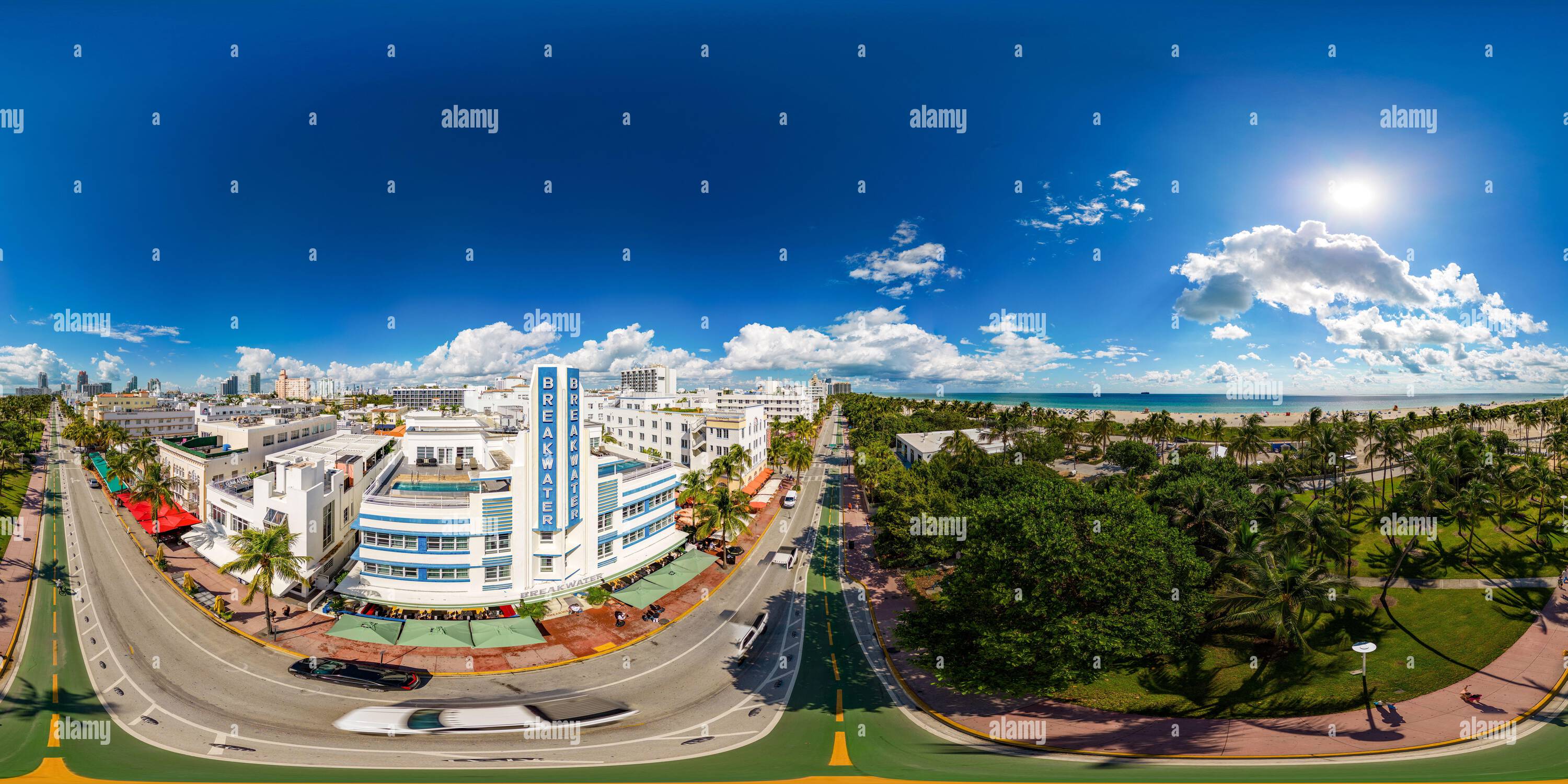 360° view of Miami Beach, FL, USA - October 6 , 2022: Aerial 360 vr ...