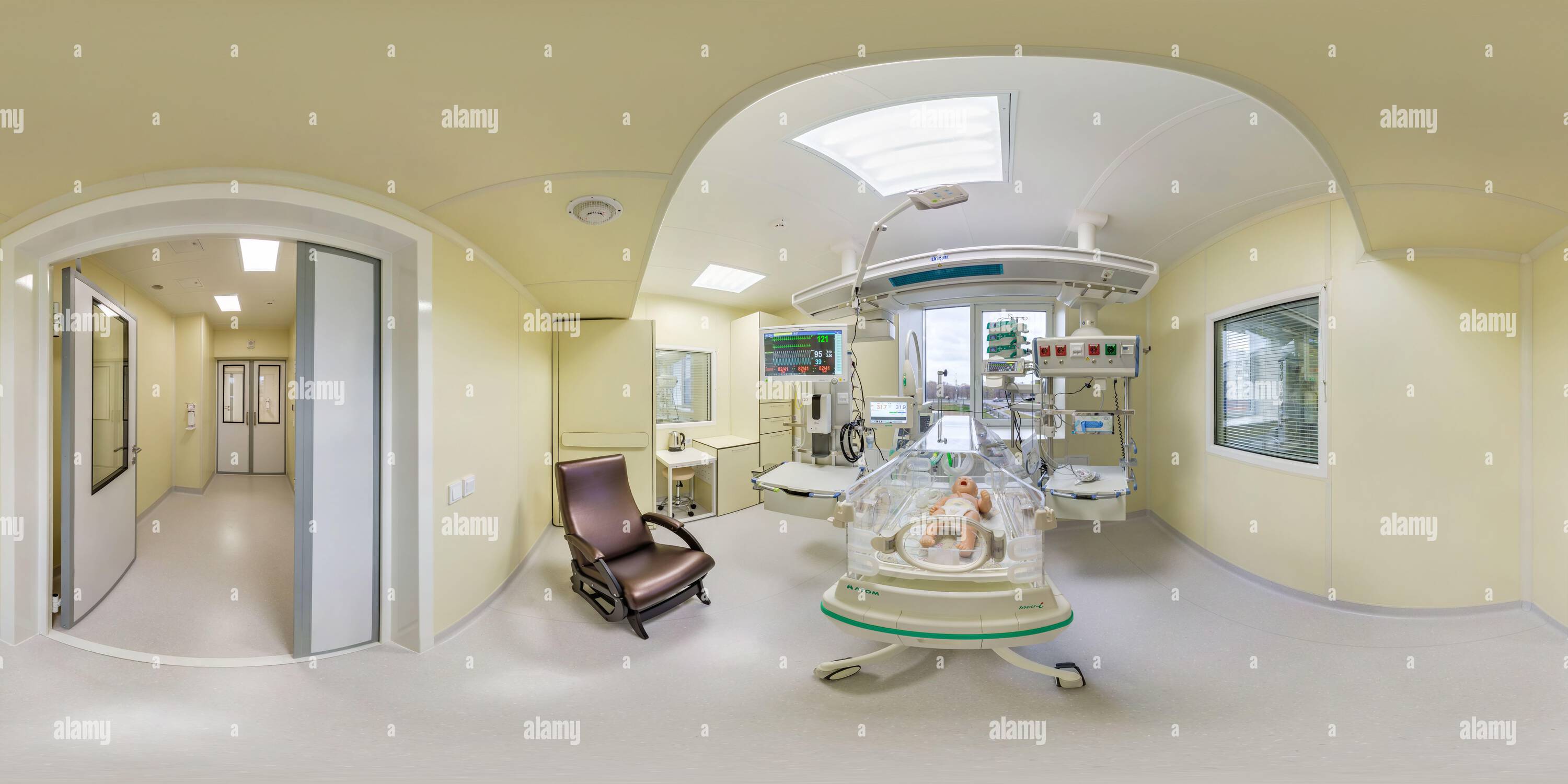 360° view of MOSCOW, RUSSIA - JUNE 2022: full hdri 360 panorama near ...