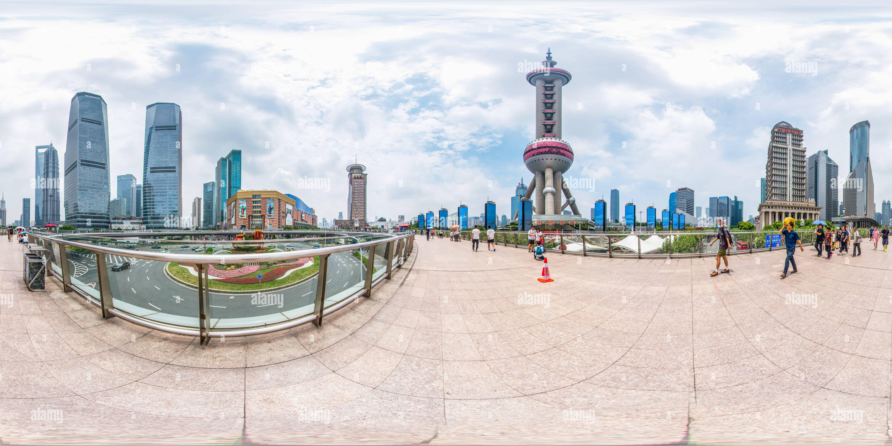 360° view of Mingzhu Roundabout, Pudong, Oriental Pearl Tower, Shanghai ...