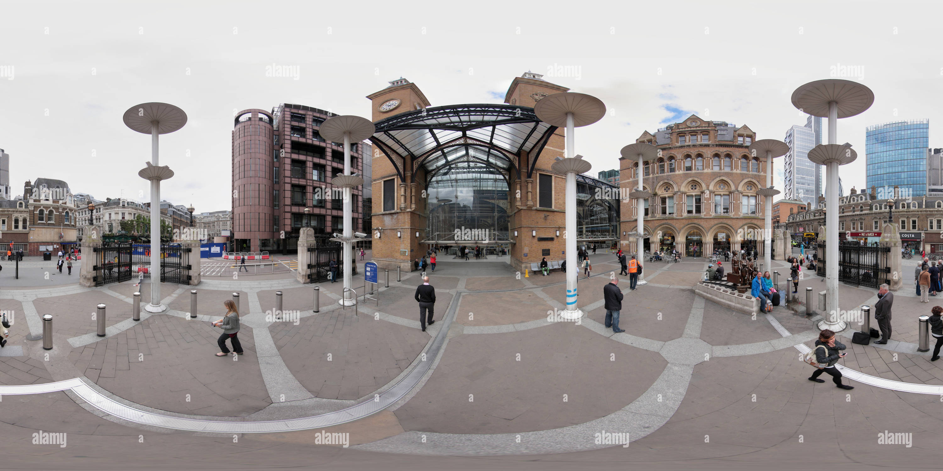 360° view of Jewish Children monument - London Liverpool Street Station ...