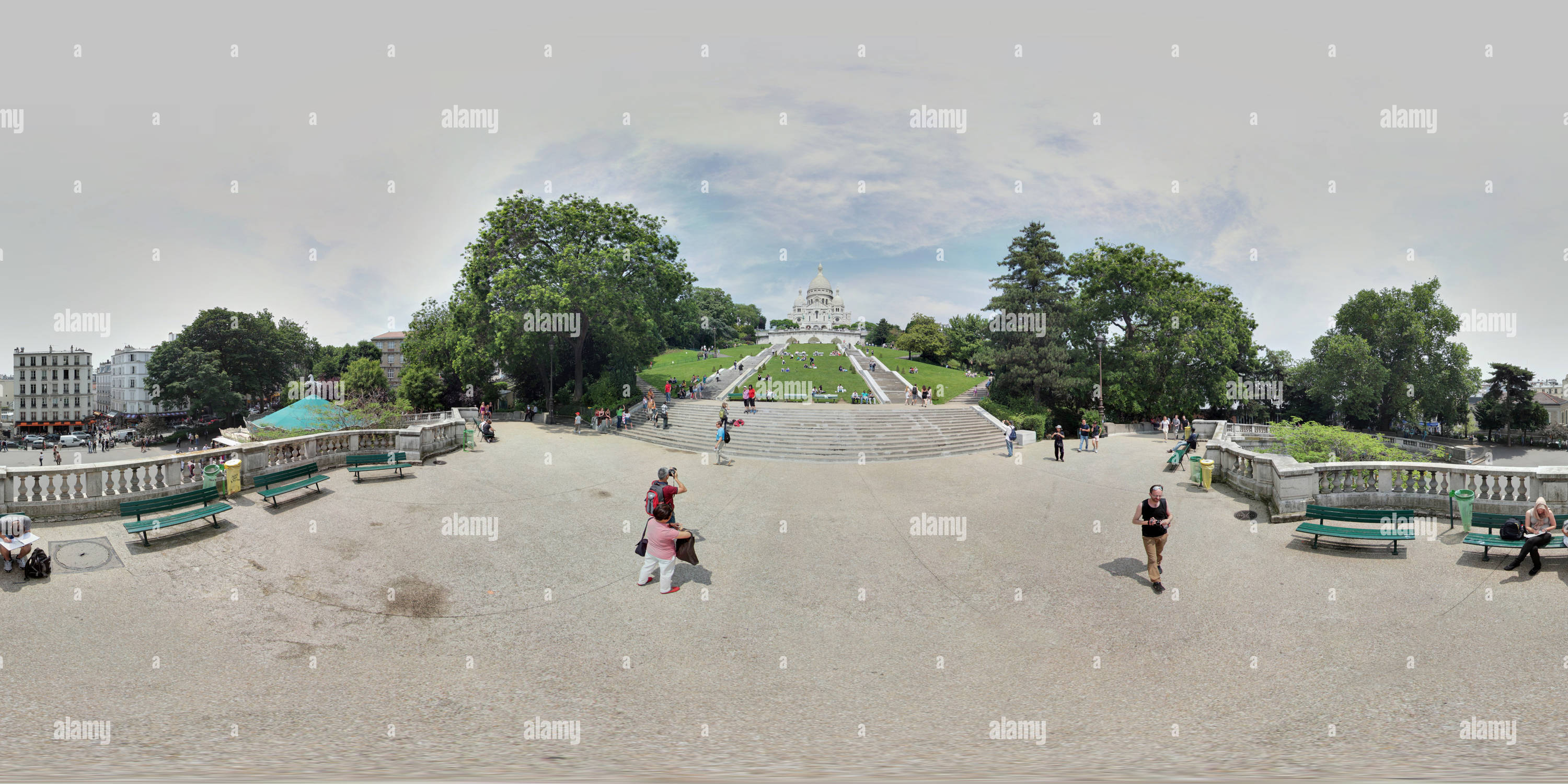 360° view of Sacre Coeur 19-06-2013 visit - Alamy