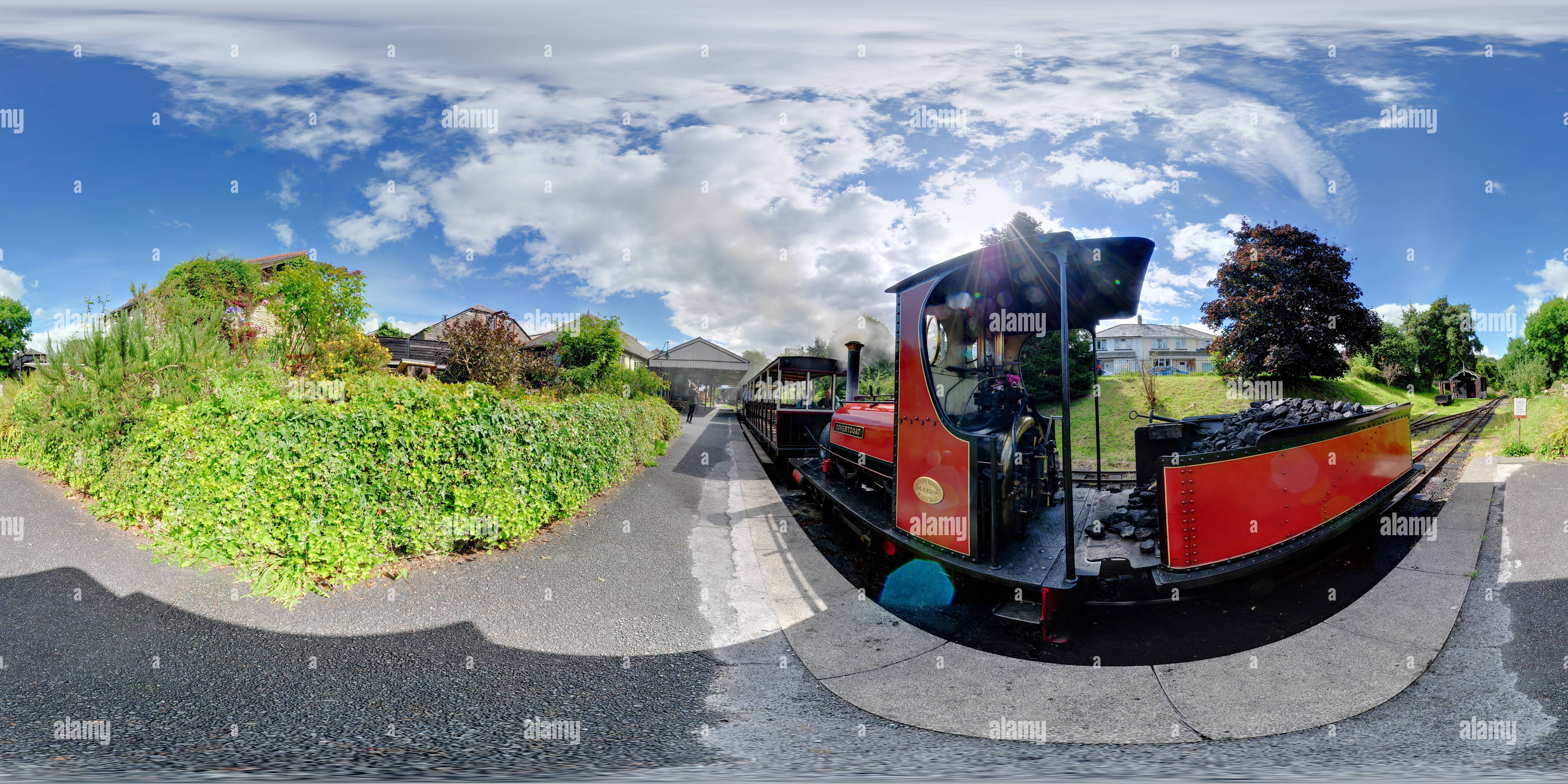 360° view of Covercoat Steam Engine at Launceston Steam Railway - Alamy