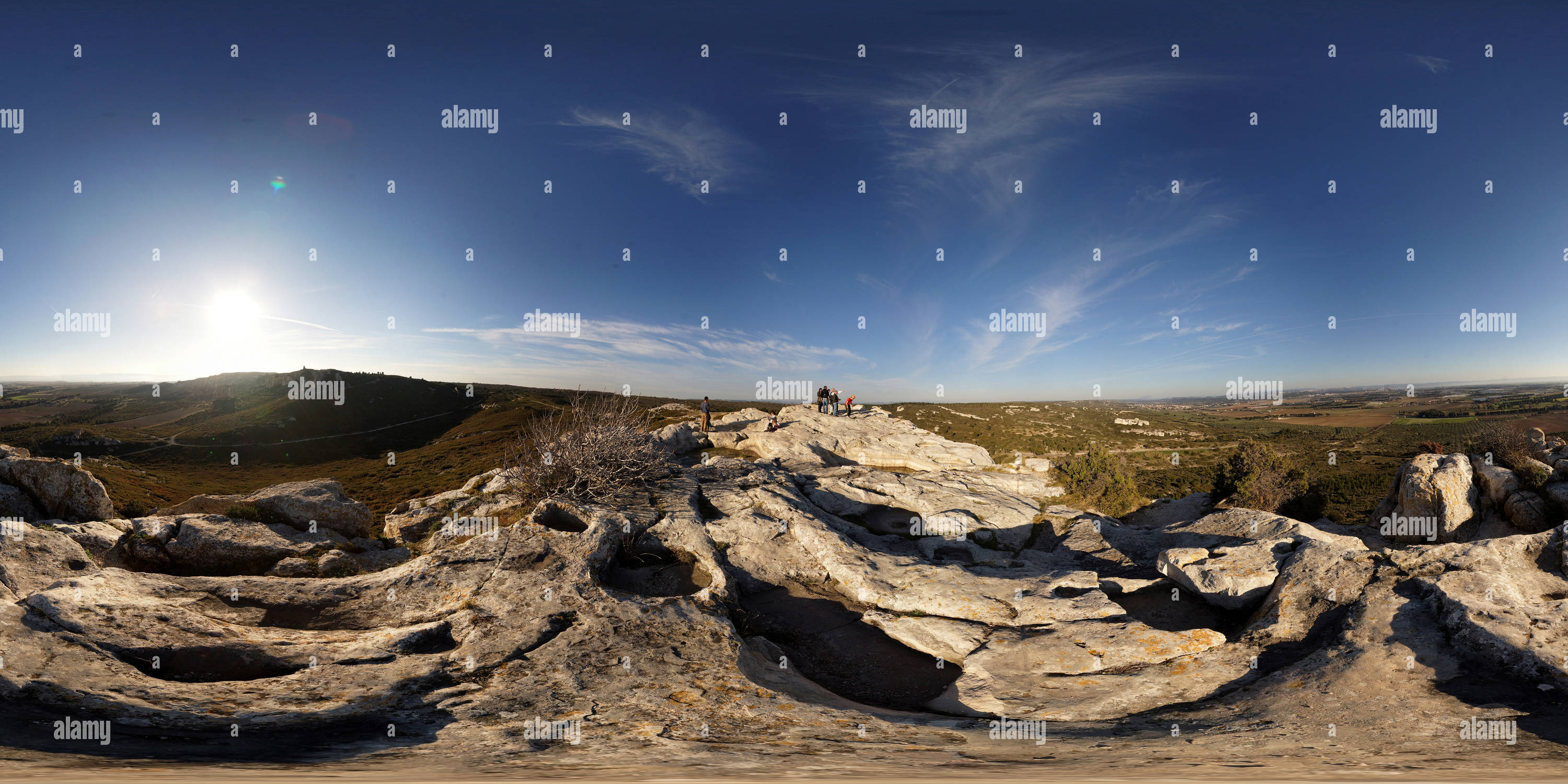 360° view of Site d'escalade de Chateau Virant - Alamy