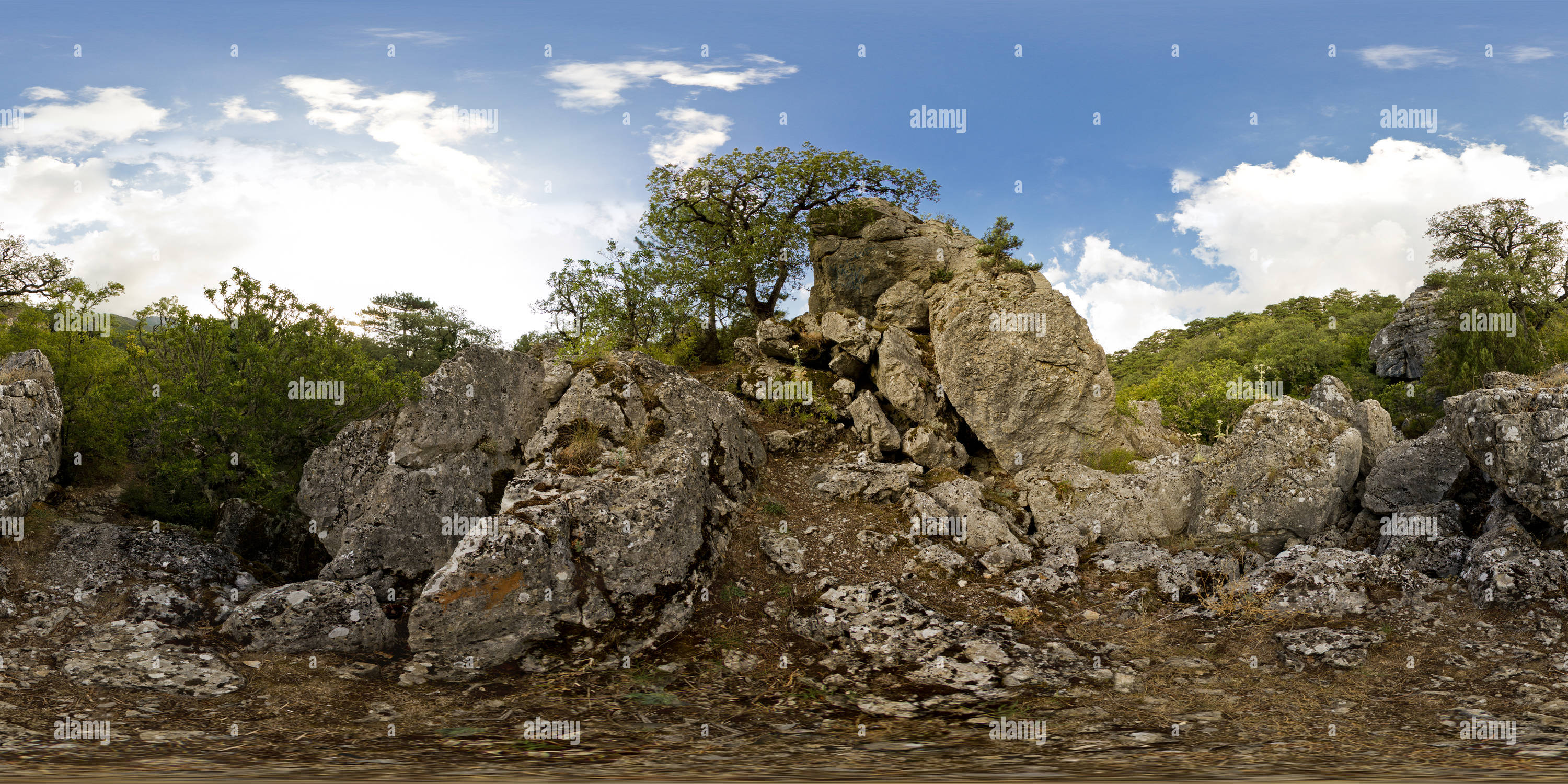 360° view of Cliffs on the Crimean Massandra - Alamy