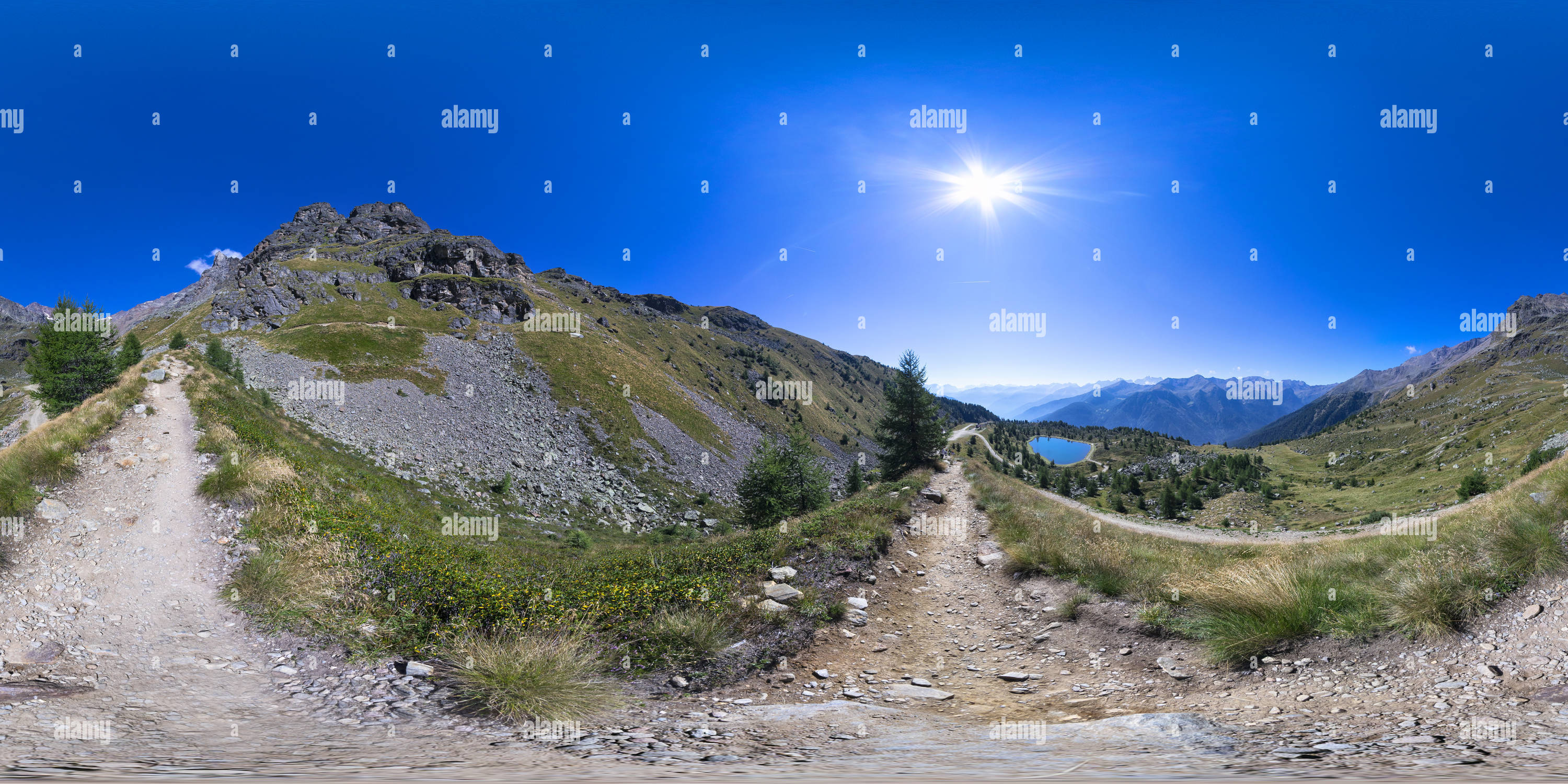 360° view of Vioz mountain path - Alamy