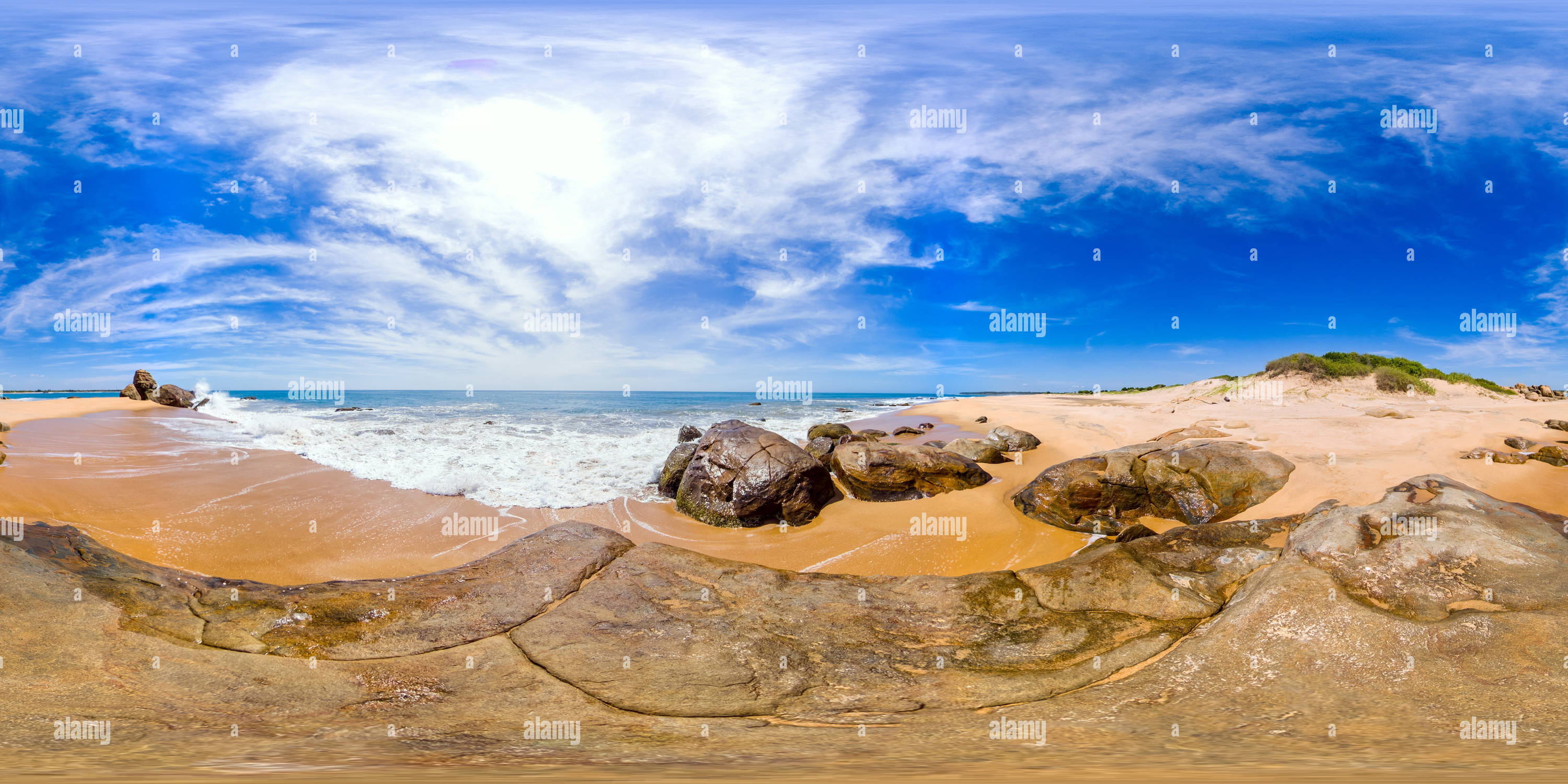 360° view of Beautiful beach in Sri Lanka. 360 panorama VR - Alamy