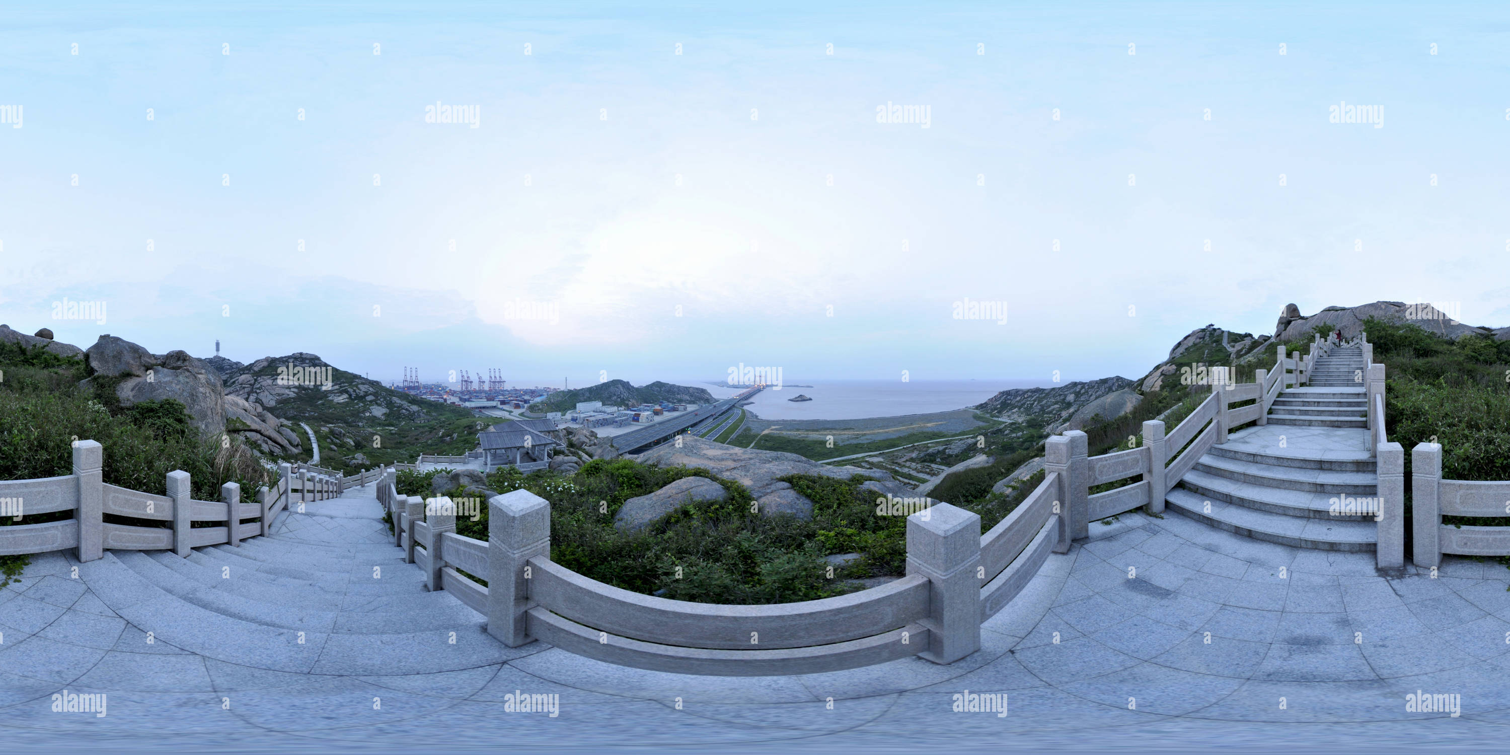360° view of mysterious xiao yang shan (114) 神秘小洋山 - Alamy