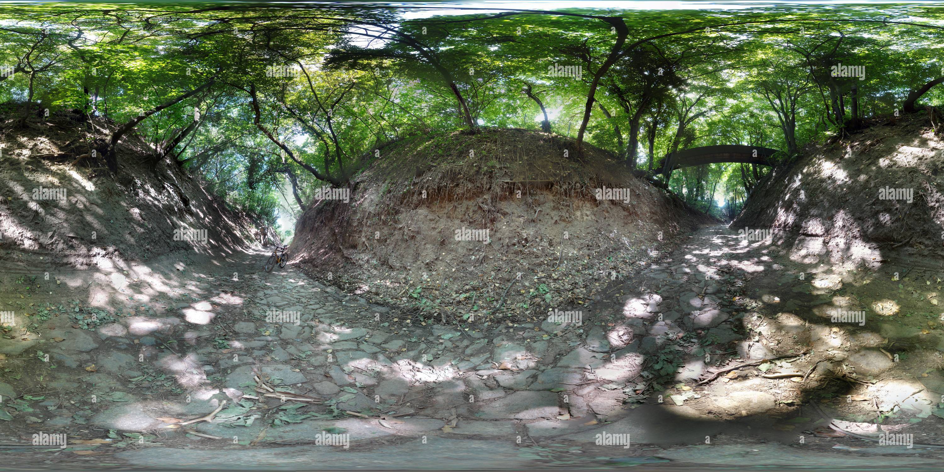 360° view of Strange road in Village Cortanovci - Alamy