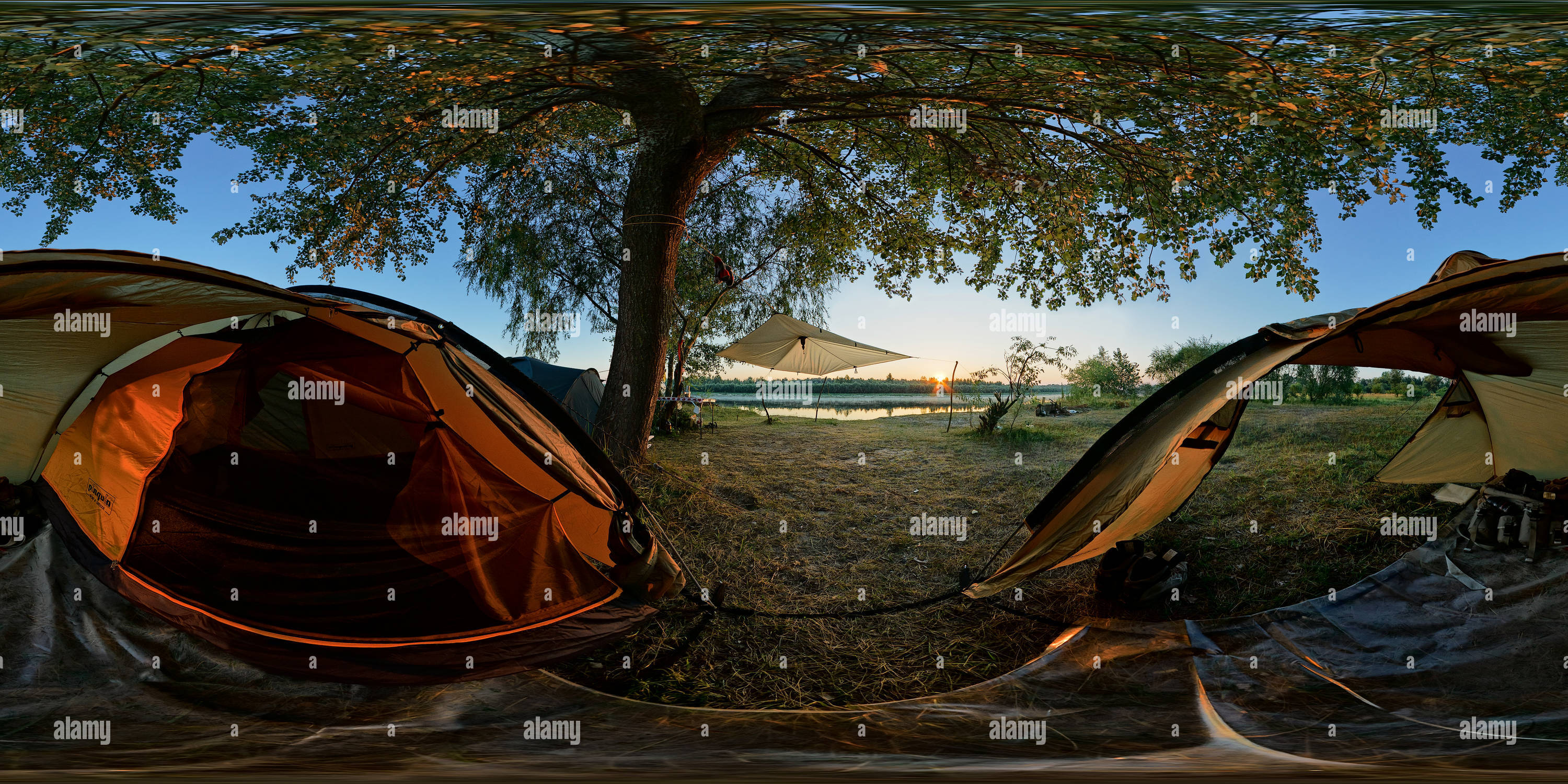 360° view of Sunrise at Desna river - Alamy