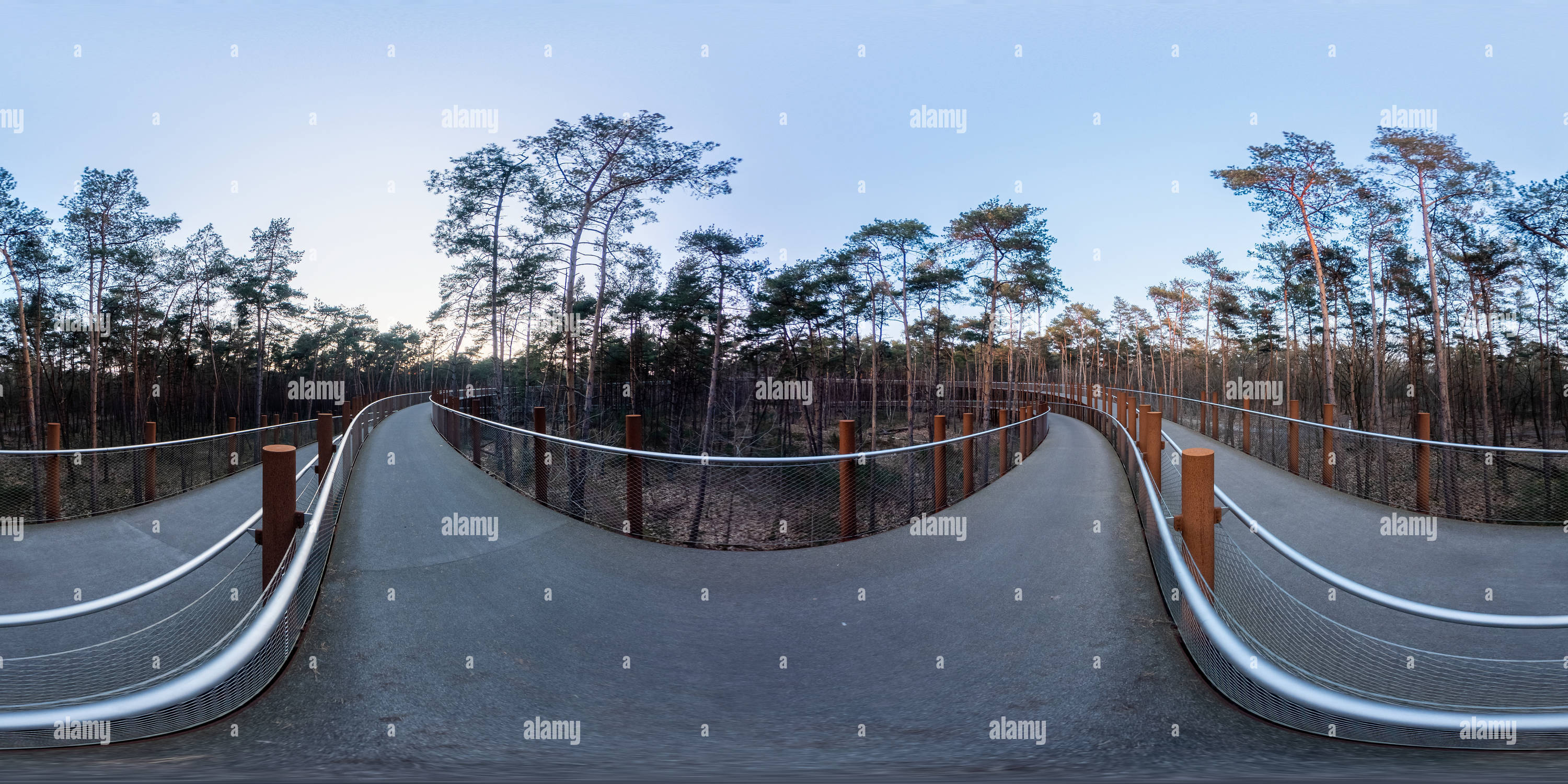 360 cycling hi-res stock photography and images - Alamy