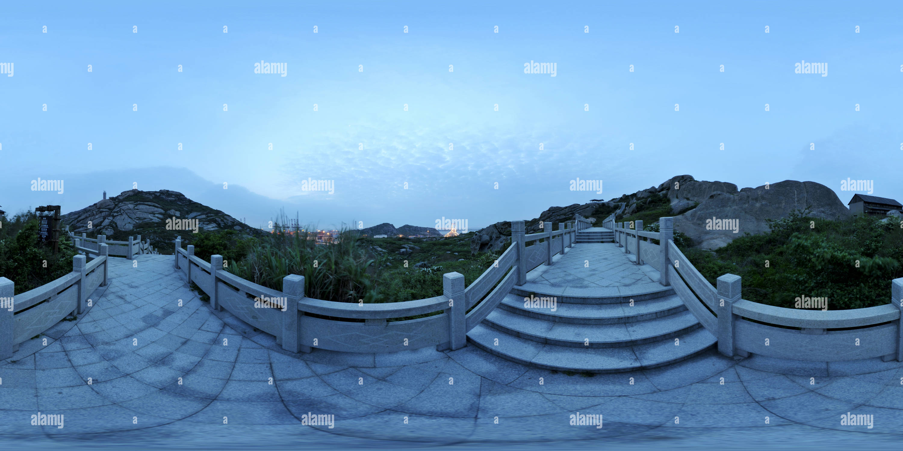 Yangshan port historic hi-res stock photography and images - Alamy