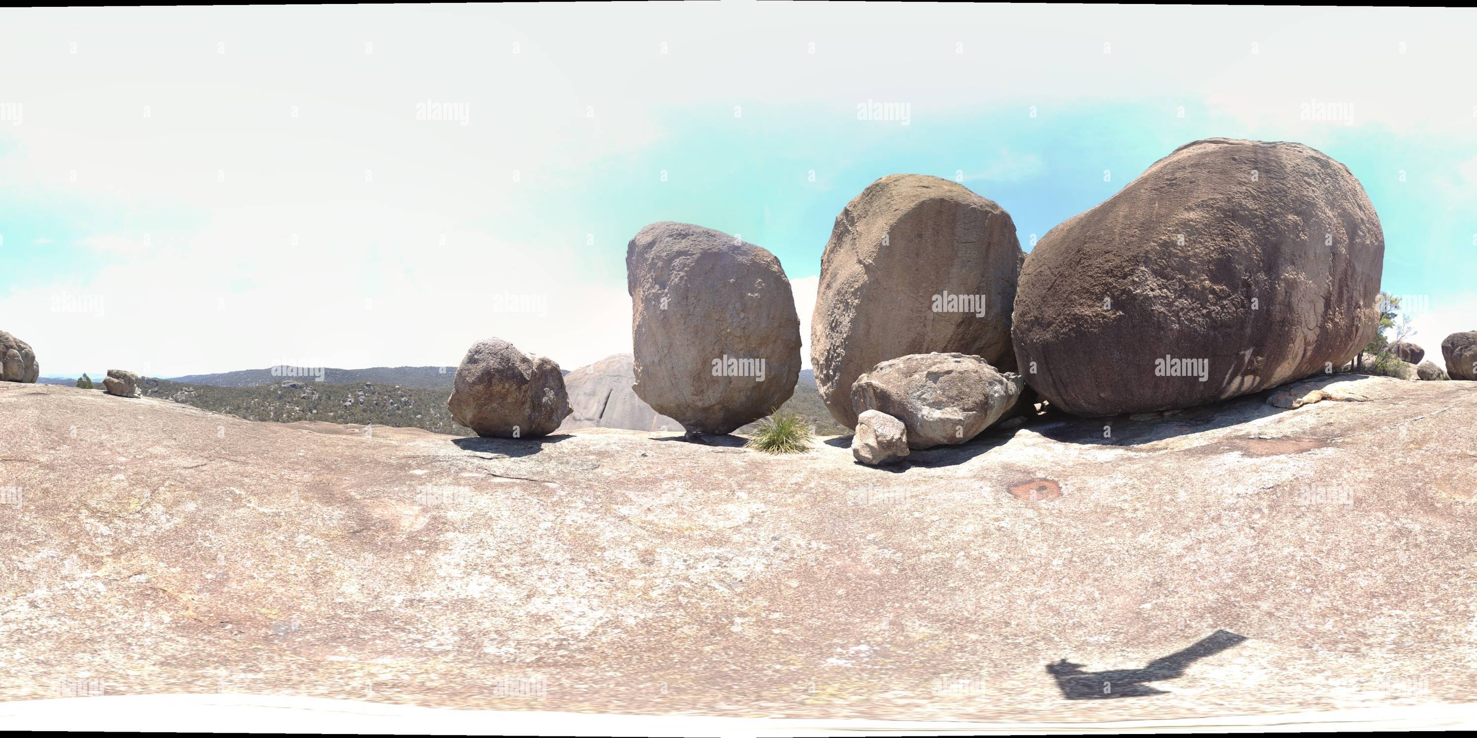 360° view of Balancing Rock, Girraween National Park - Alamy