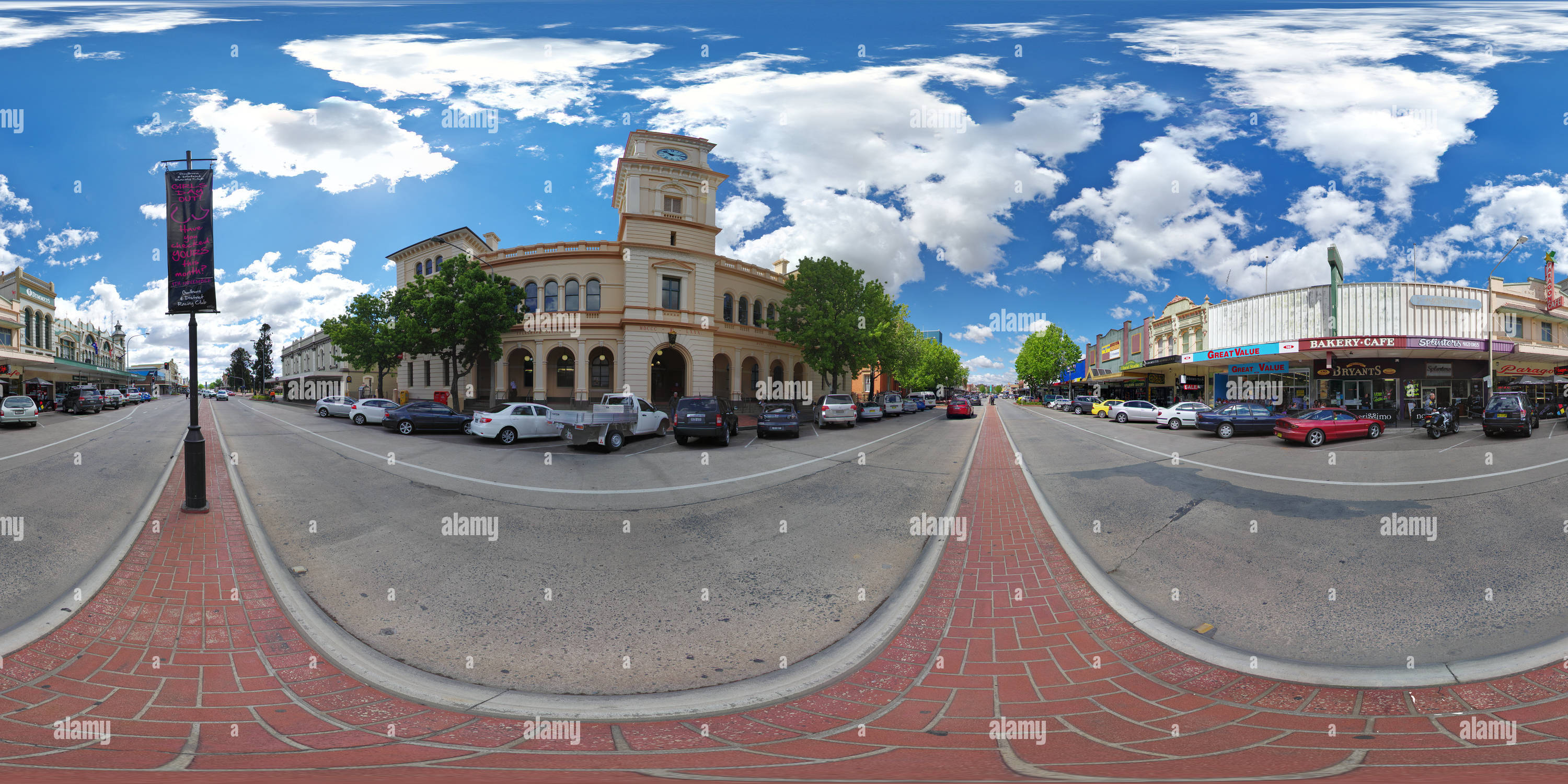 360° view of Goulburn Post Office in Auburn Street - Alamy