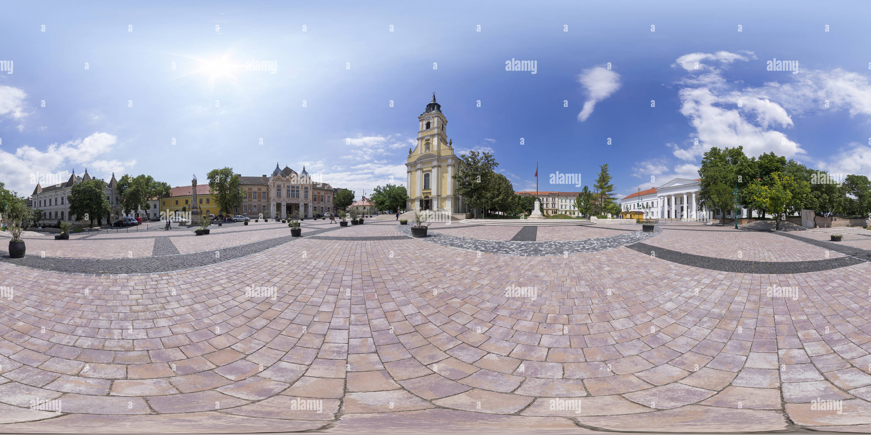 360° view of King Béla Square - Alamy