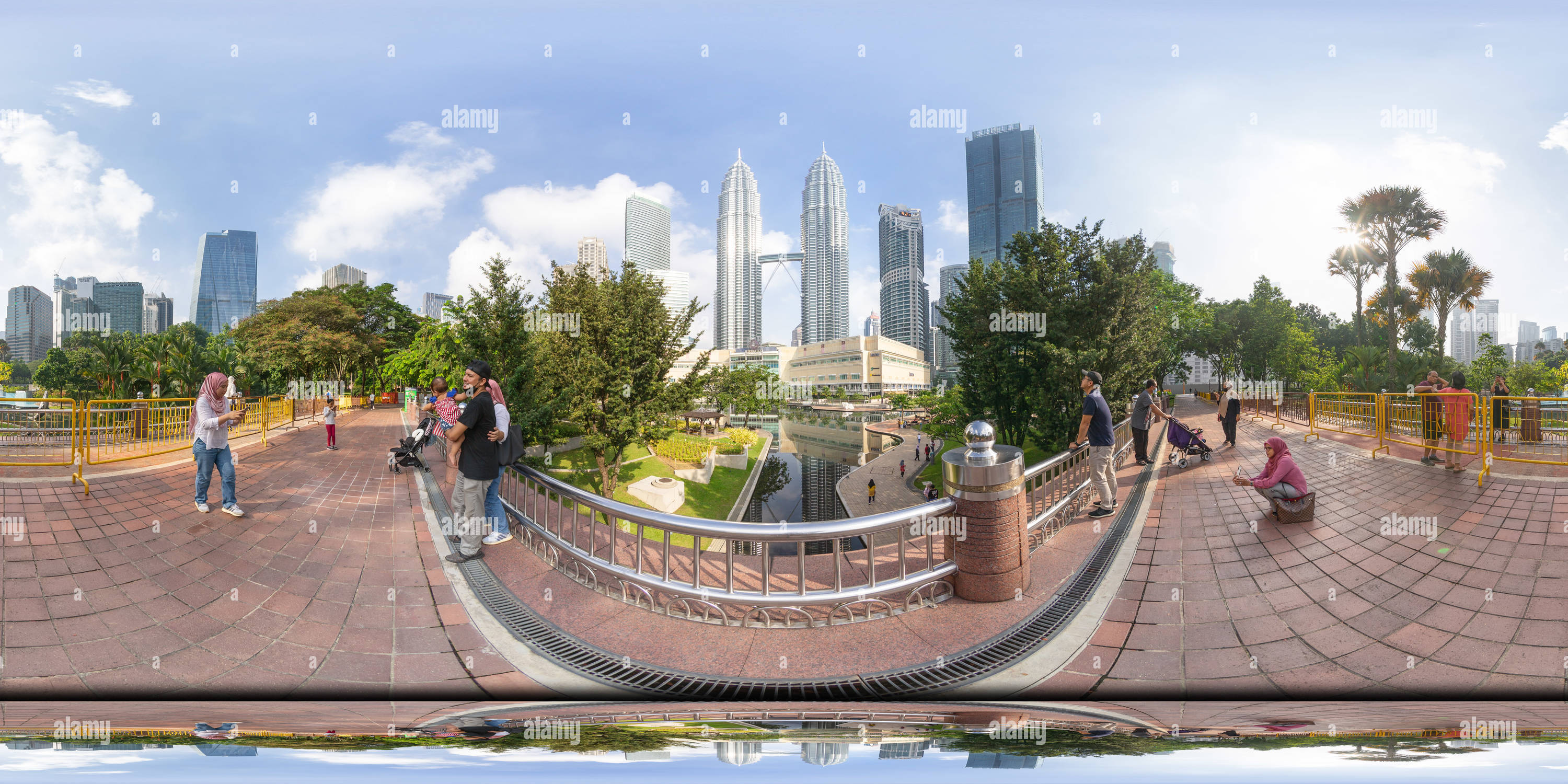 360° view of Kuala Lumpur City Centre Park (KLCC Park), Bridge View - Alamy