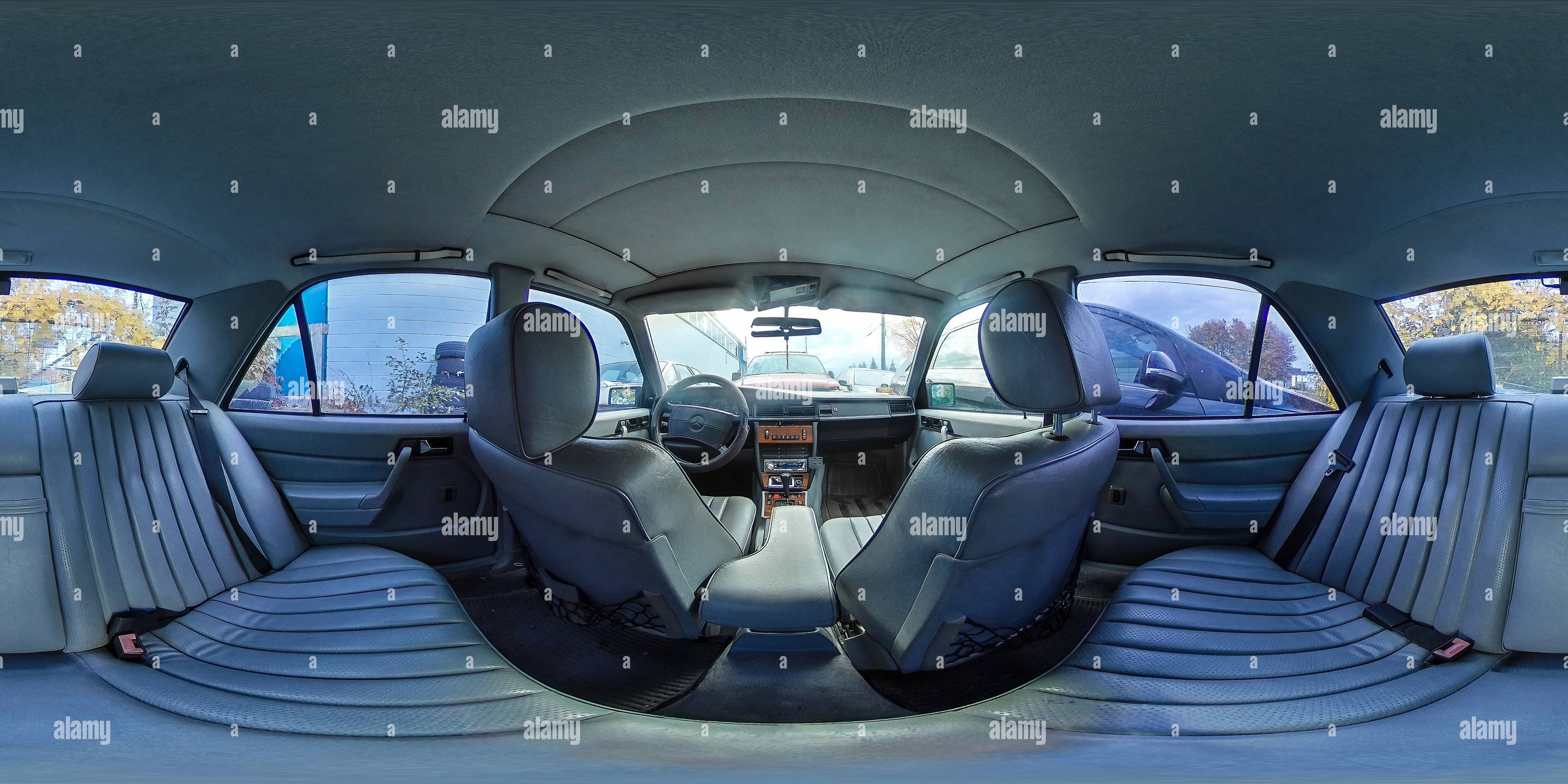 360° view of Mercedes Benz 190 W201 Interior (approx 1989 - Alamy