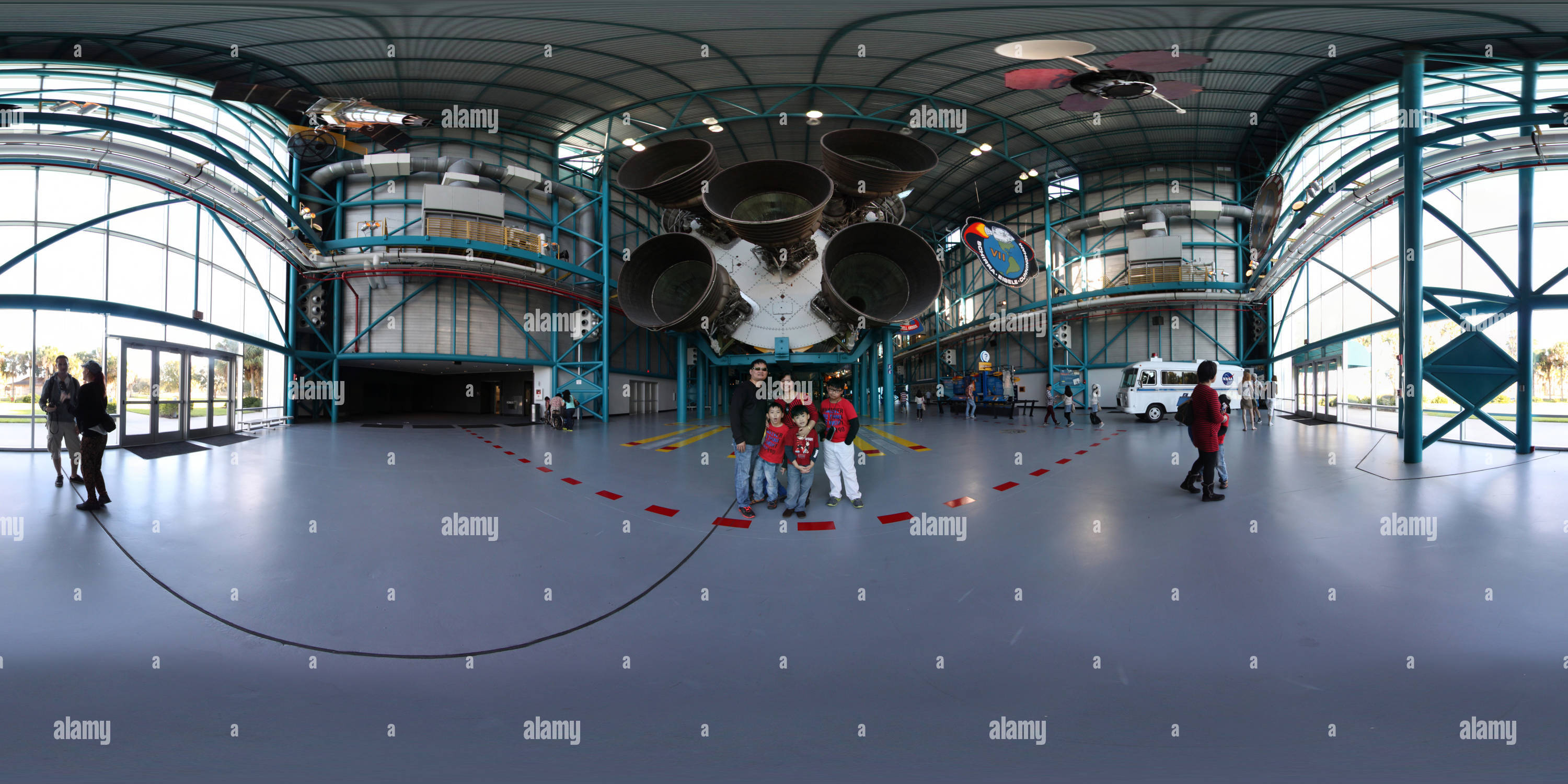 360° view of Apollo Rocket Engine - Alamy