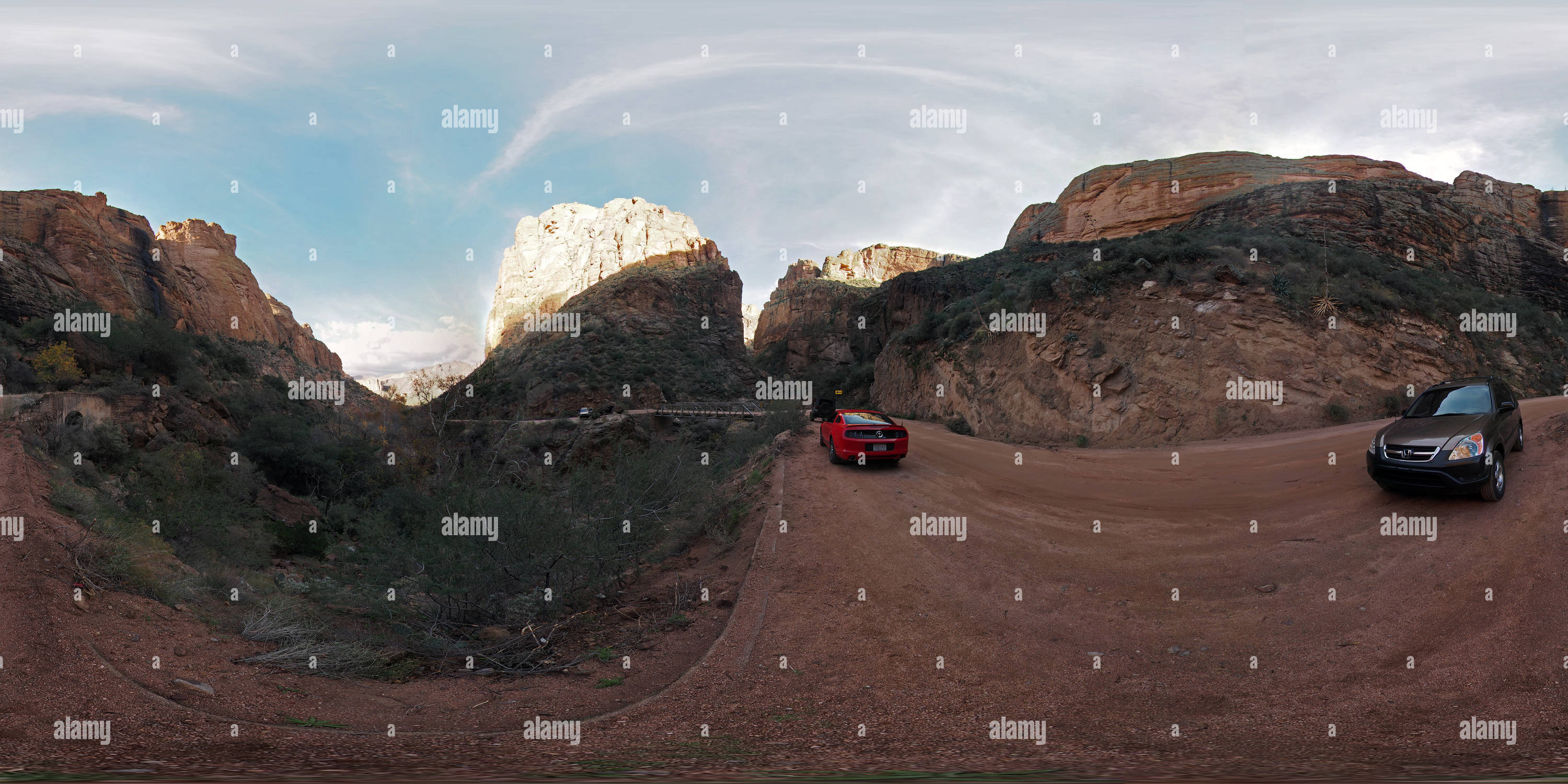 360° view of 2014-12-14 Apache Trail, Fish Creek bridge - Alamy