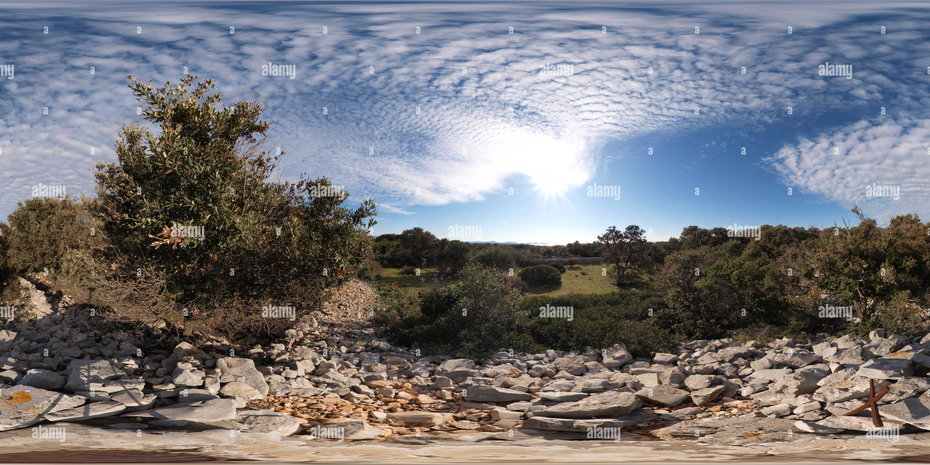 360° view of Highest peak on Silba - Varh - Alamy