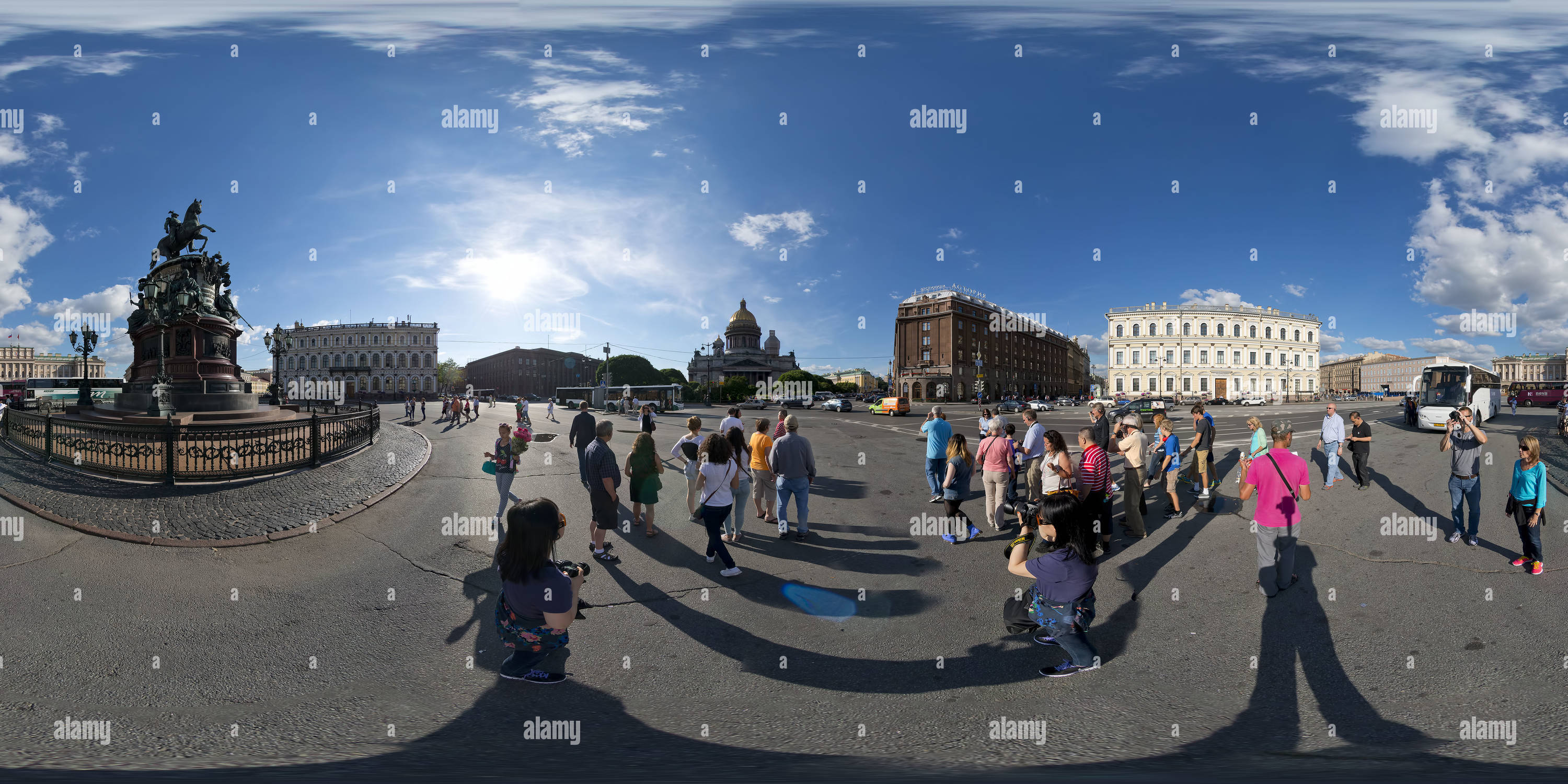 360° view of St Issac Cathedral - Alamy
