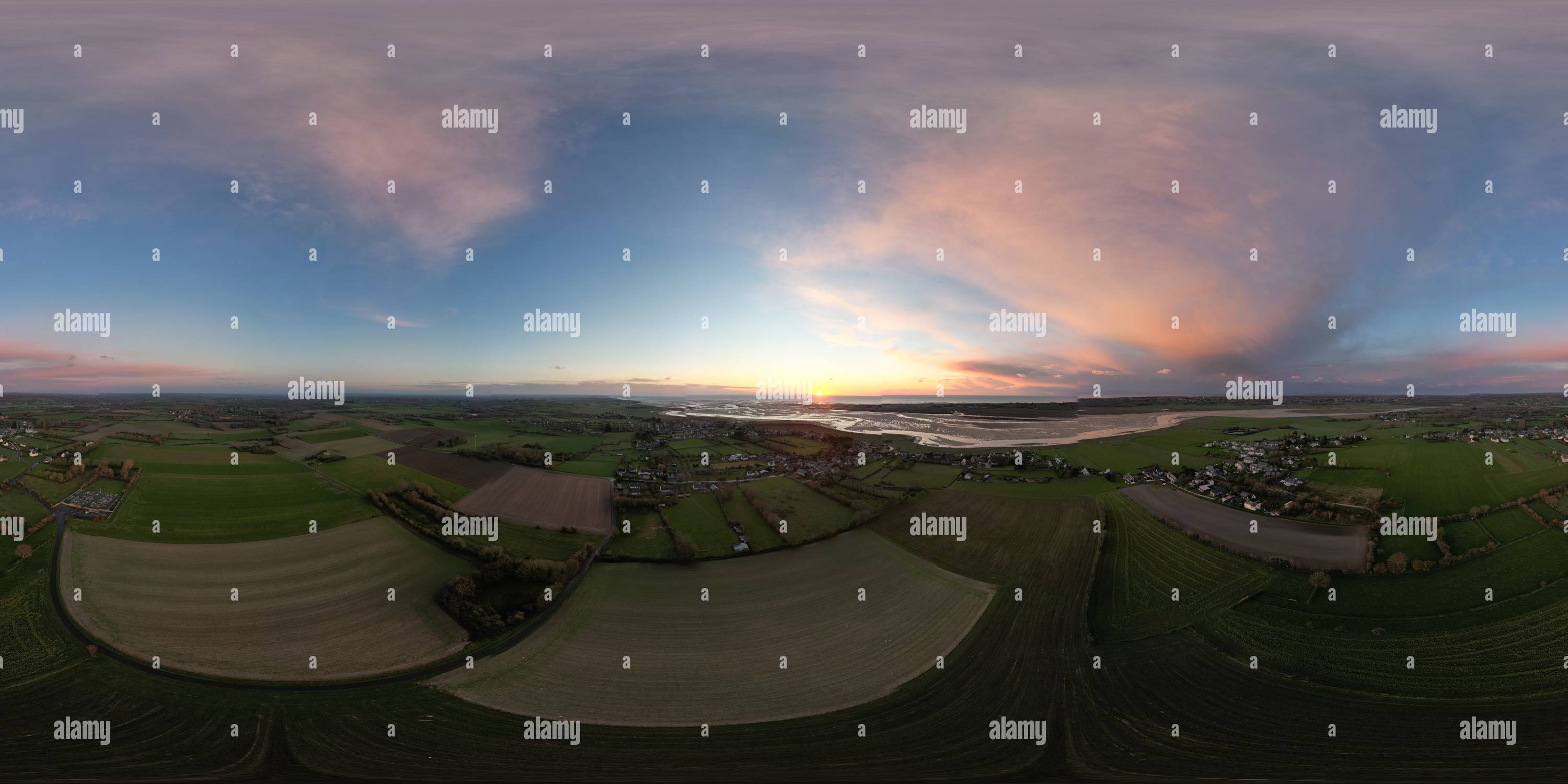 360° view of Havre de Regnéville-sur-mer, Manche, Normandie, France - Alamy