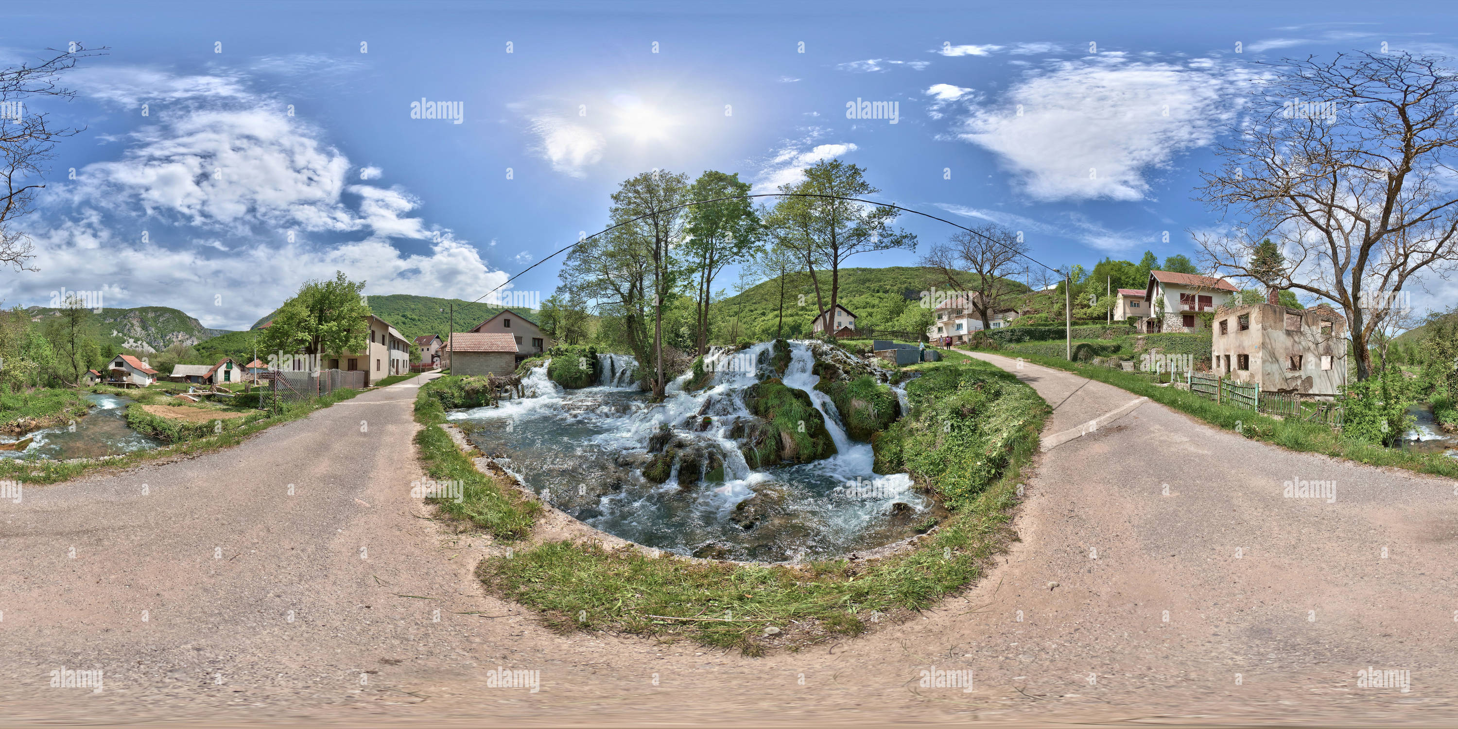 360° view of Slapovi Une, Martin Brod - Alamy