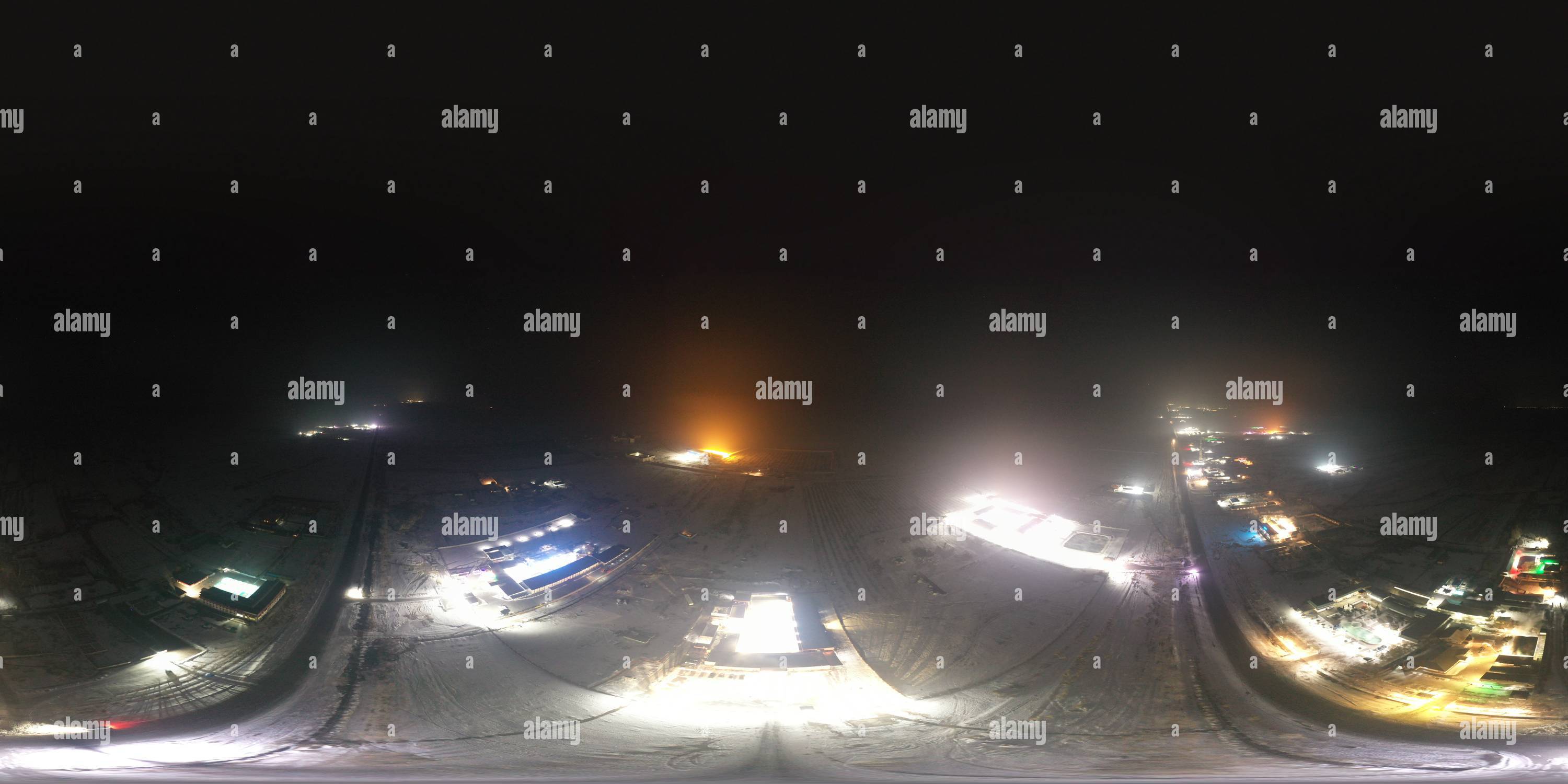 360° view of Chunja hot springs Night - Alamy