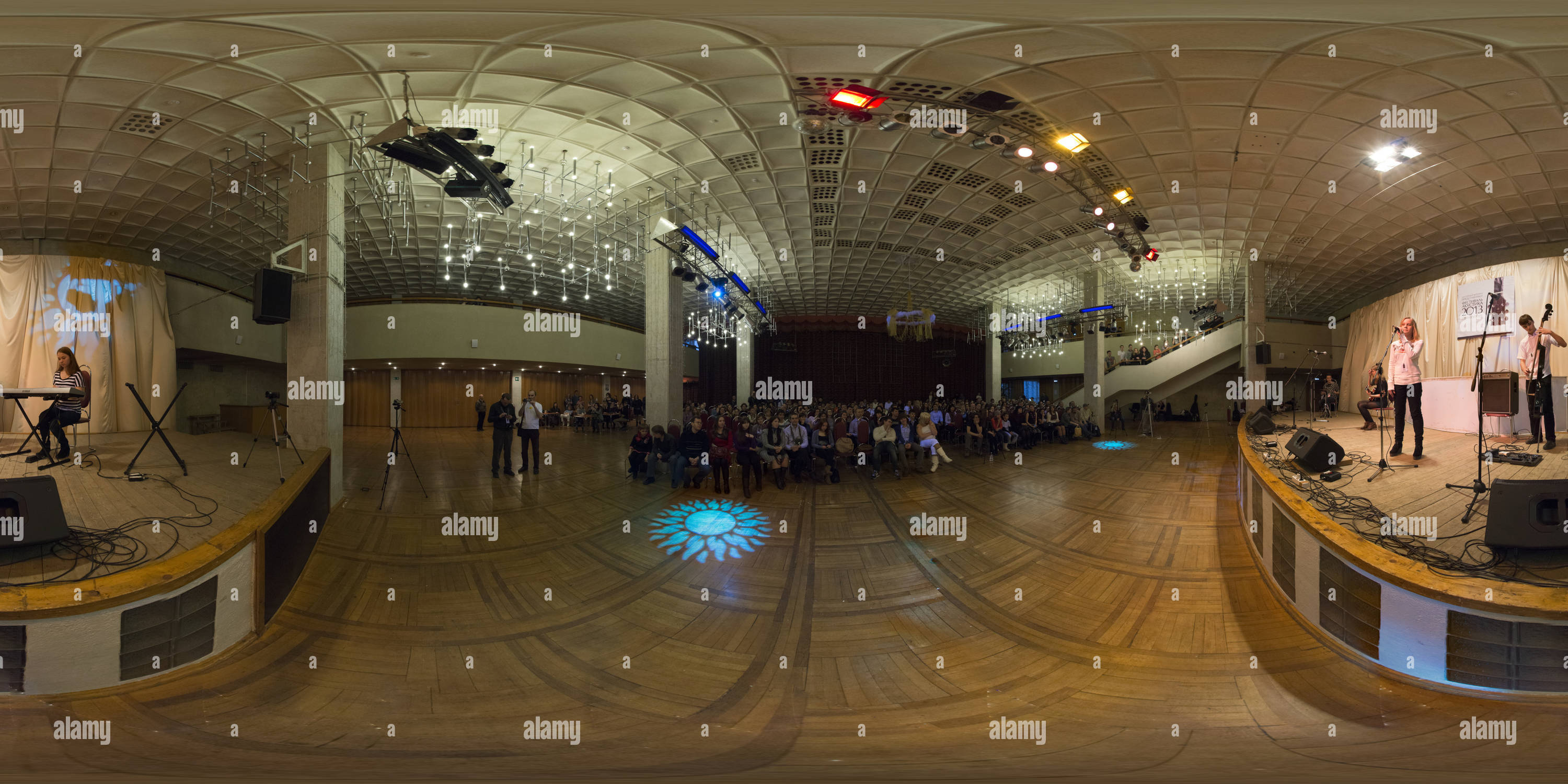 360° view of APPLE JUICE BAND - Alamy