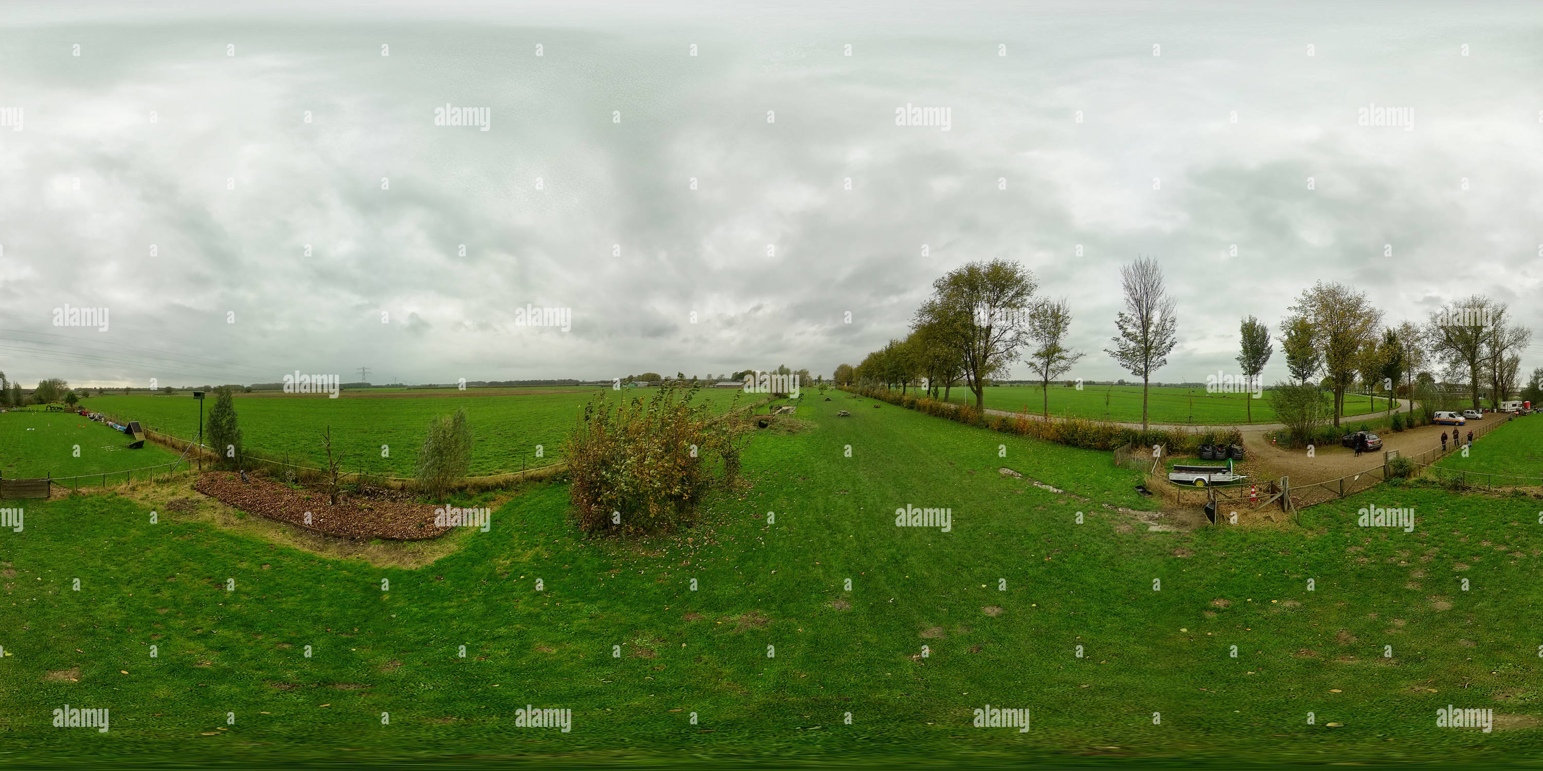 360° view of Stichting Hondenspeelparadijs Midden-Nederland Veld: Klein ...