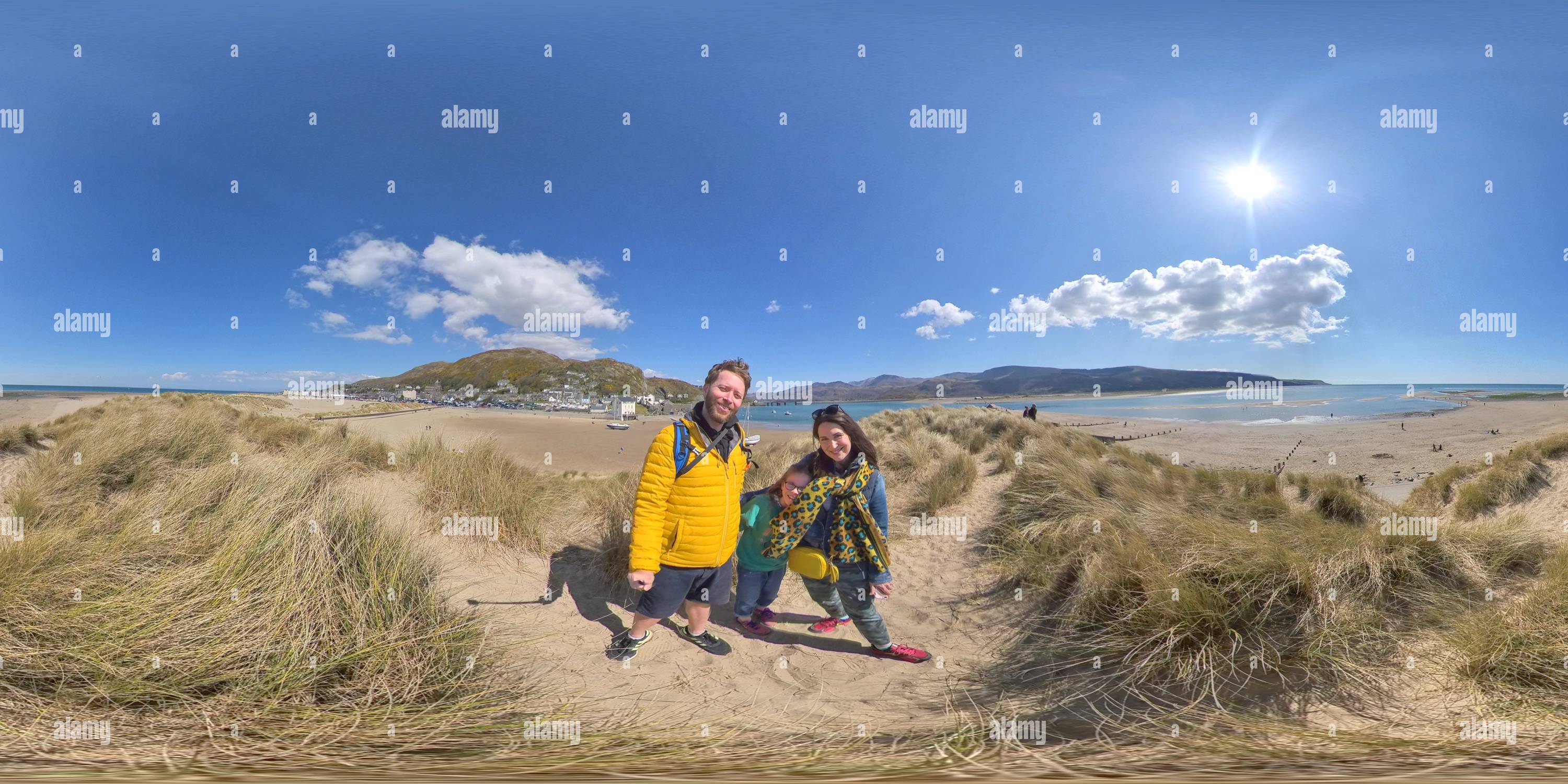 360° view of Barmouth Beach, Wales - Alamy