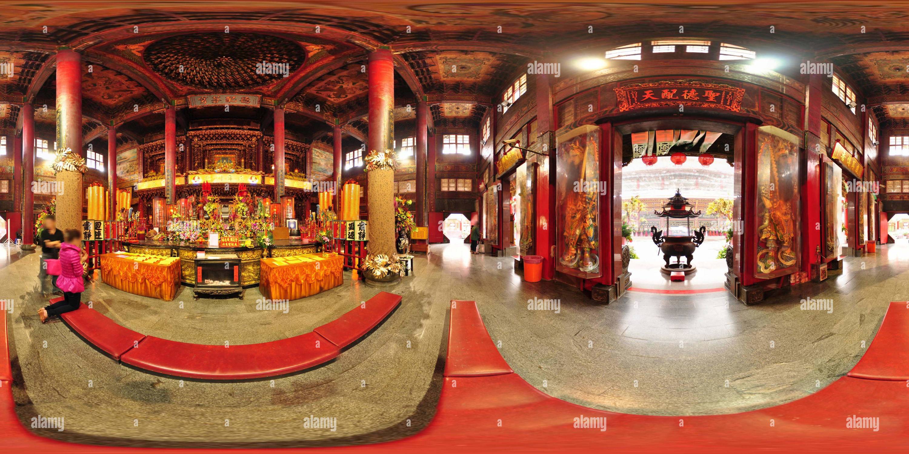 360° view of Lu-Erh-Men Sheng Mu Temple - Alamy
