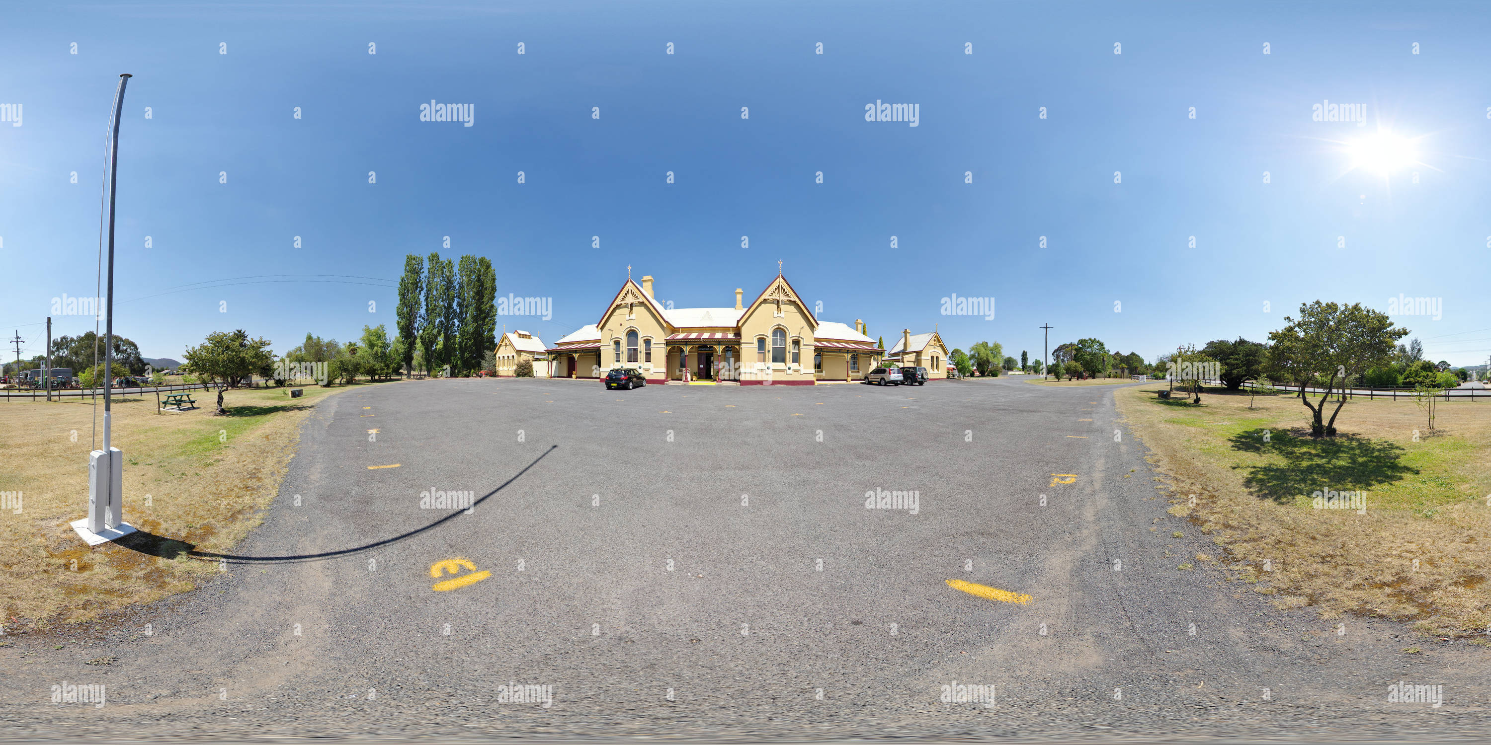 360° view of Tenterfield Railway Station - Alamy
