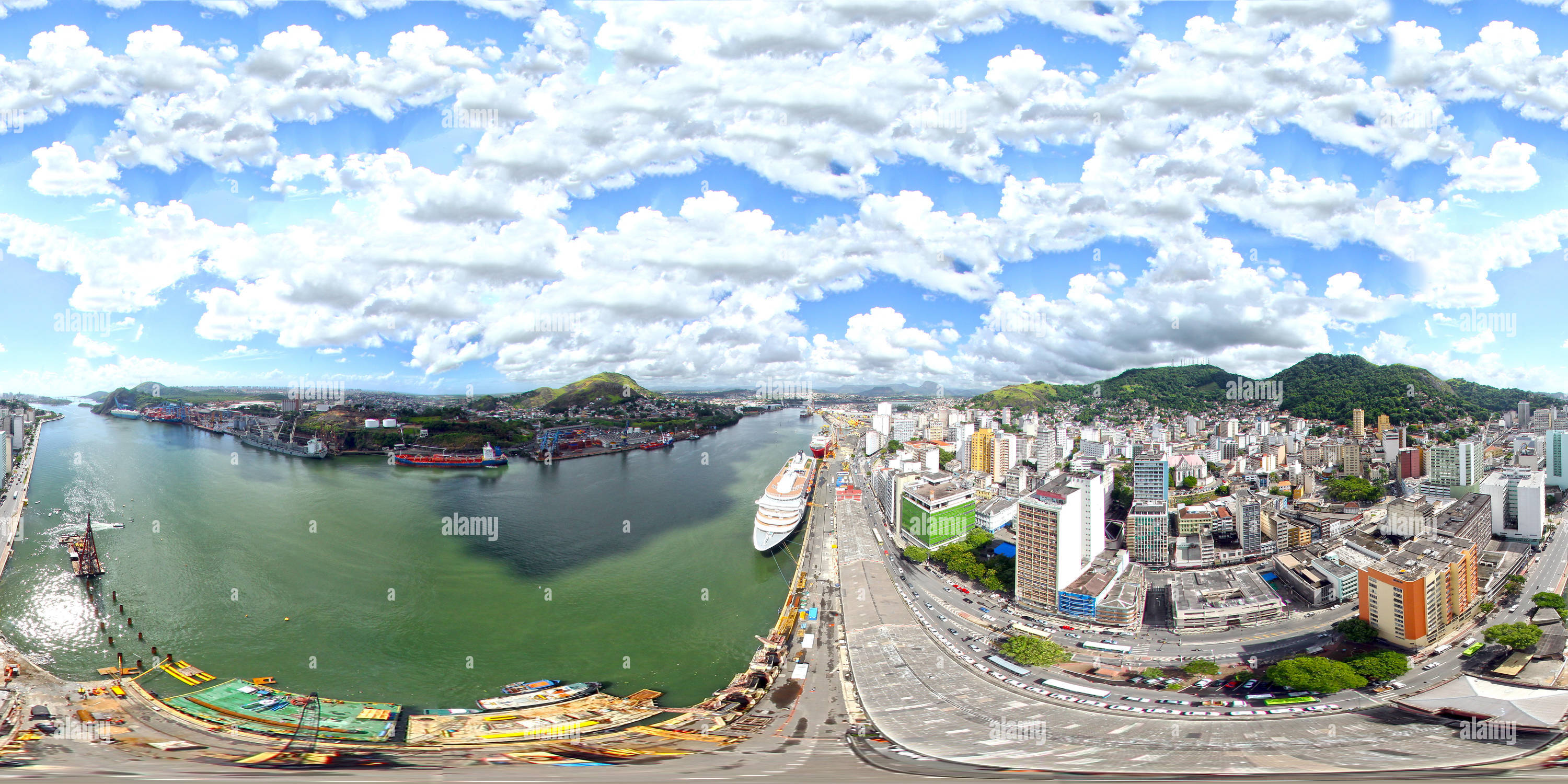 360° view of Foto aérea do Porto de Vitória - Espírito Santo - Brasil ...