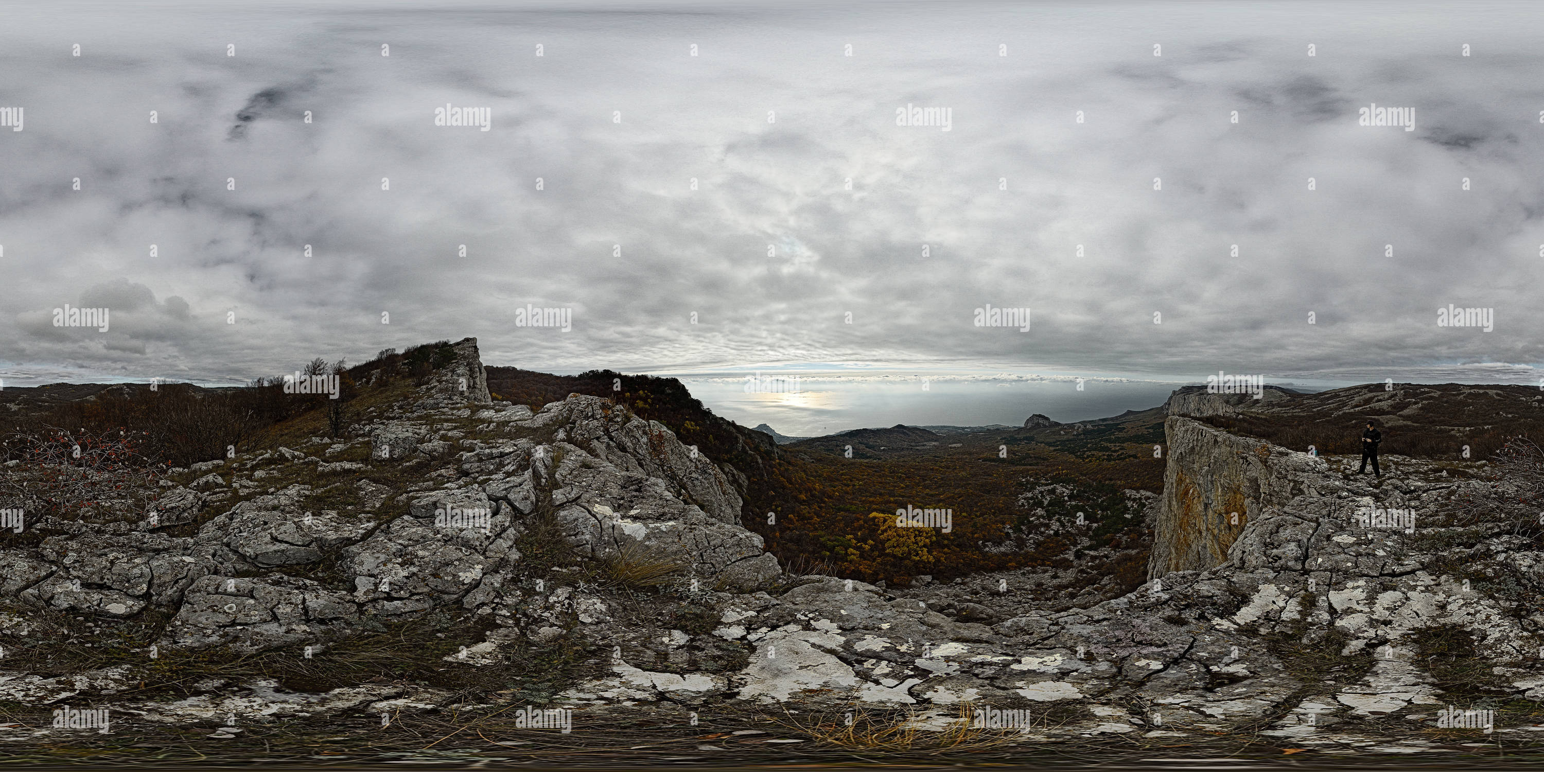 360° view of Man on the silver mountain - Alamy