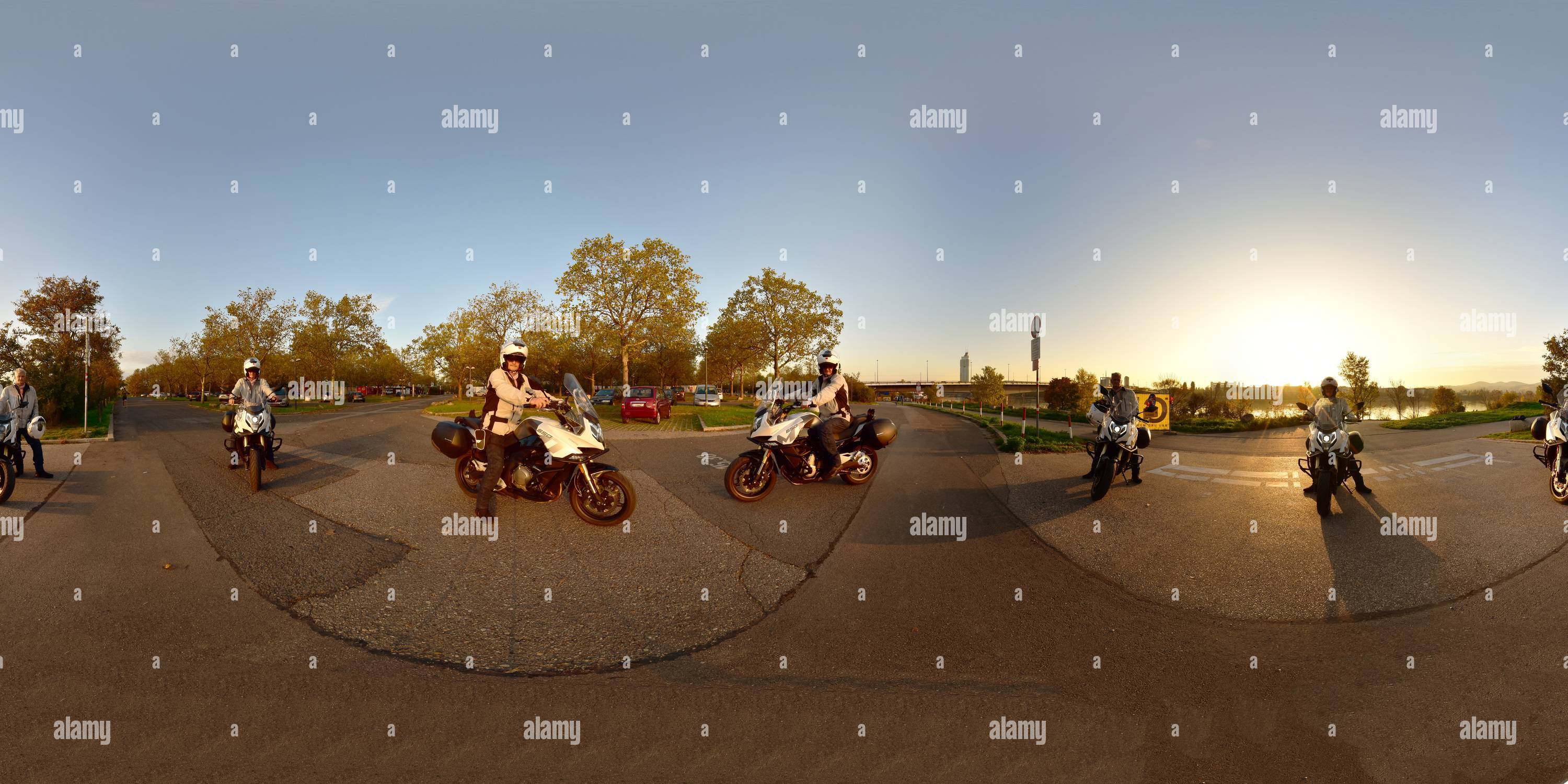 360° view of Motorcycle CF Moto 650 MT in a circle, 1210 Vienna - Alamy