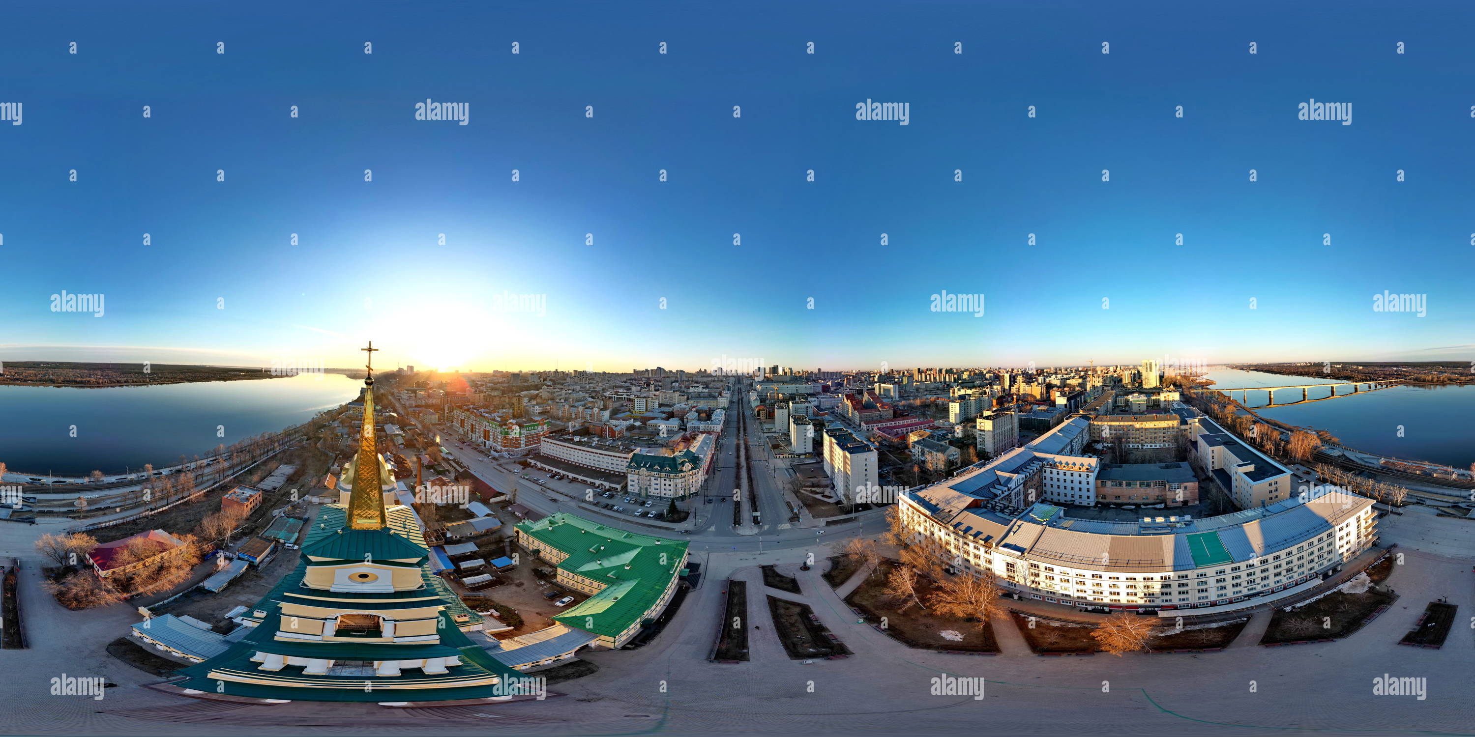 360° view of Perm State Art Gallery. Spaso-Preobrazhensky Cathedral in ...