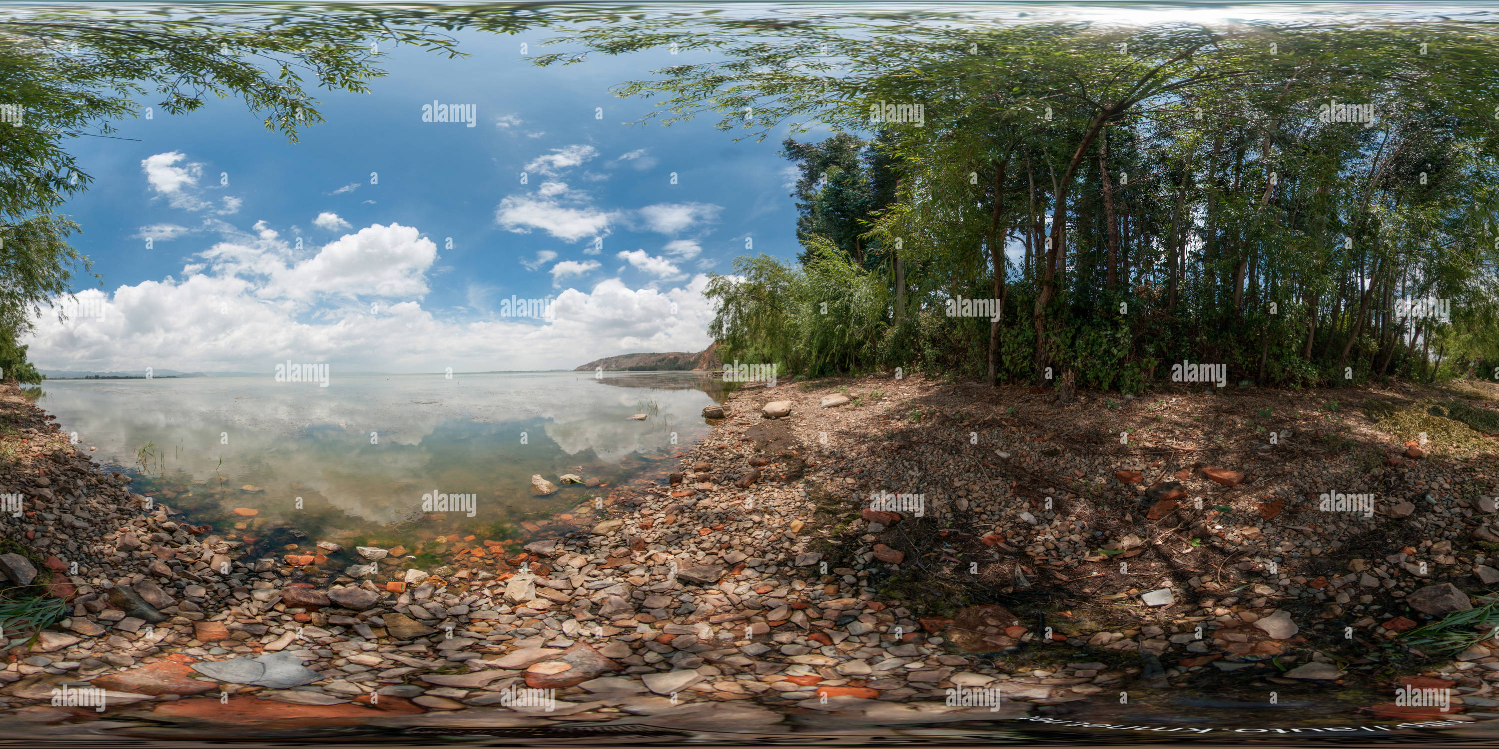 360° view of Dianchi Lake, the south bank of（滇池南岸） - Alamy