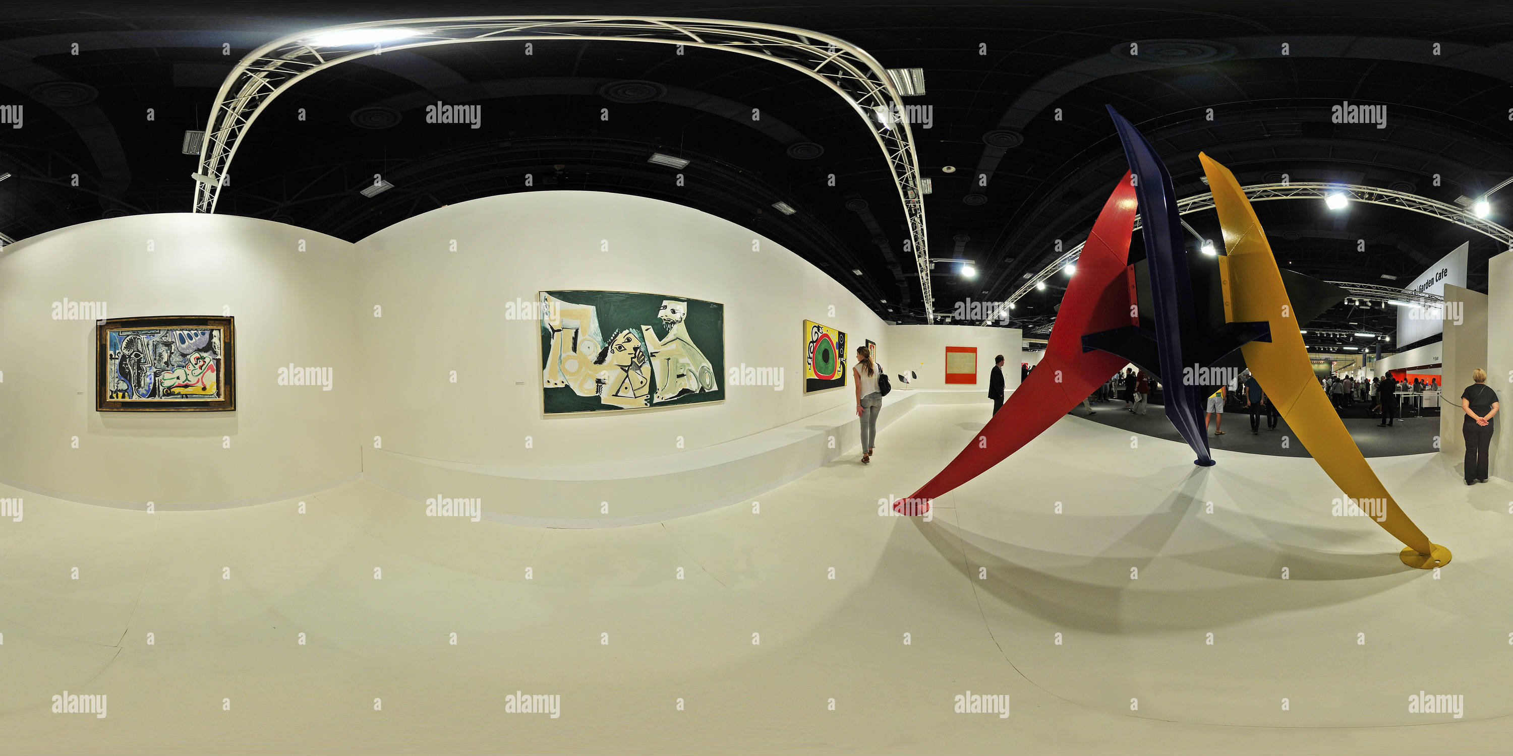 360° view of Pablo Picasso and Alexander Calder at Art Basel Miami ...