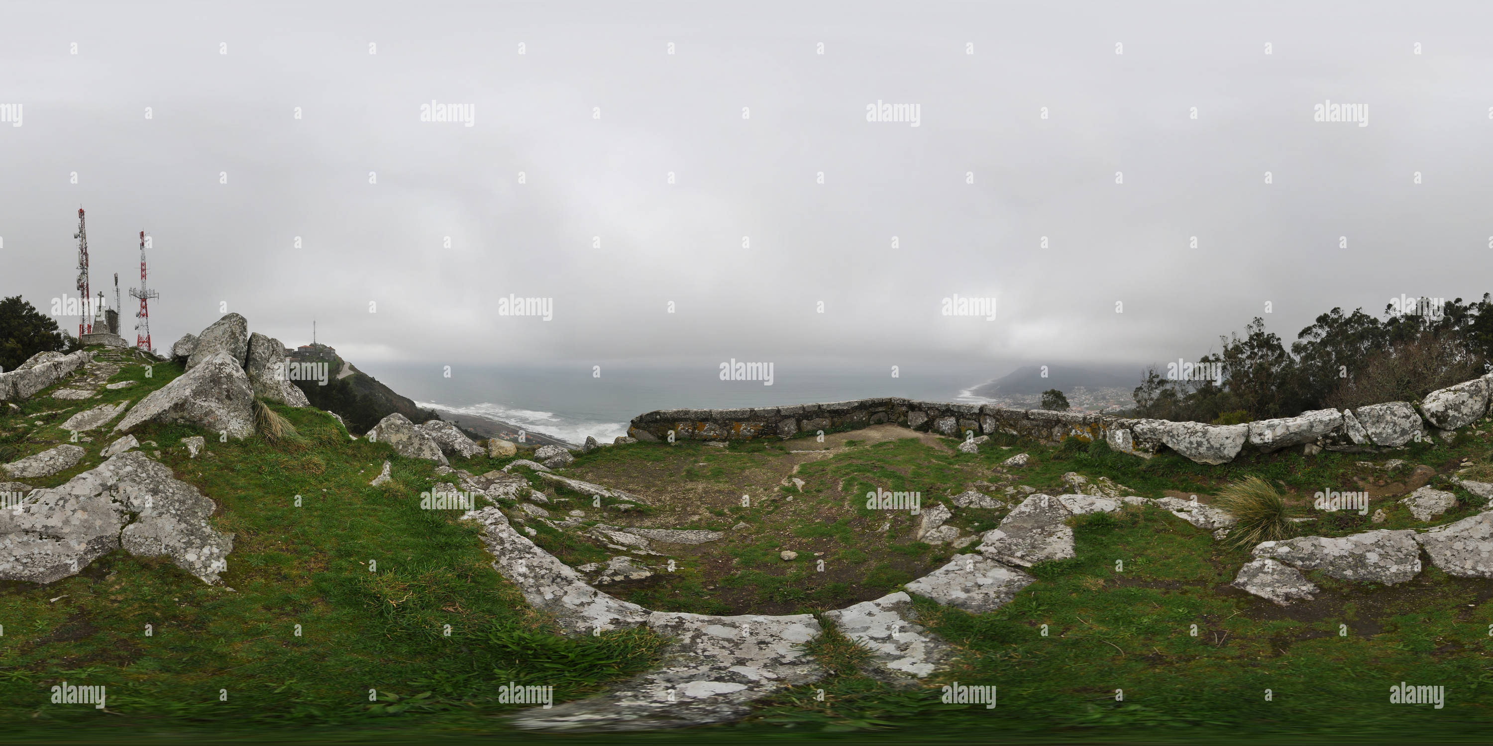 360° view of Monte de Santa Tecla - Alamy